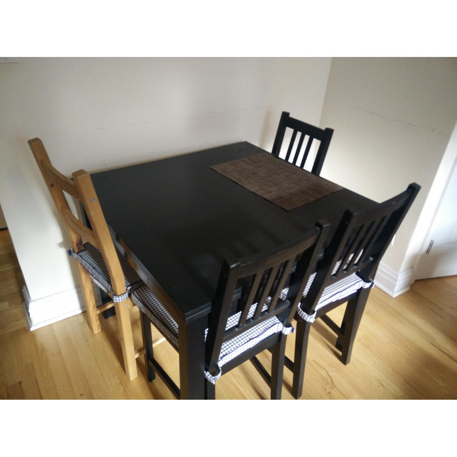 Ikea Expandable Dining Table w/ 4Chairs - AptDeco