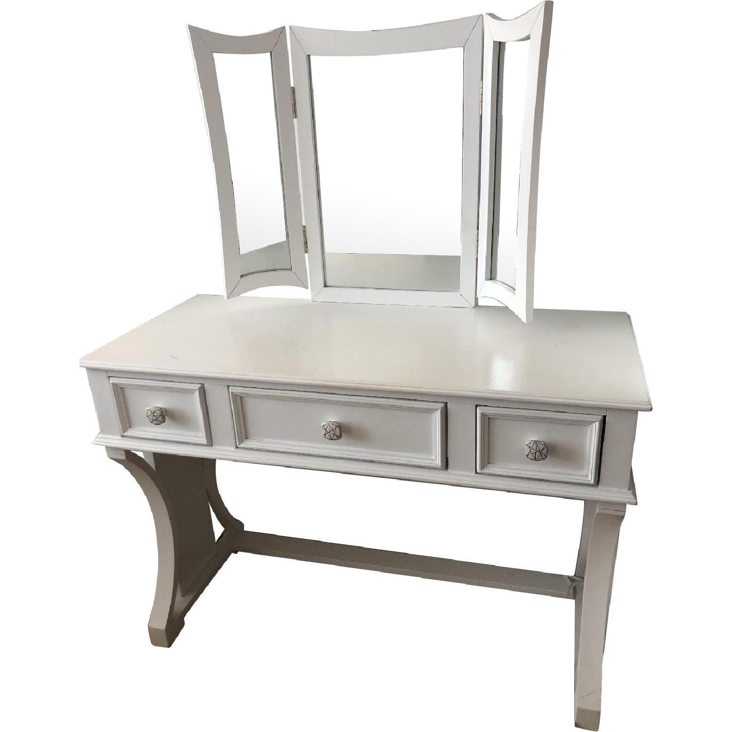 Makeup Vanity w/ Tri-Fold Mirrors - AptDeco