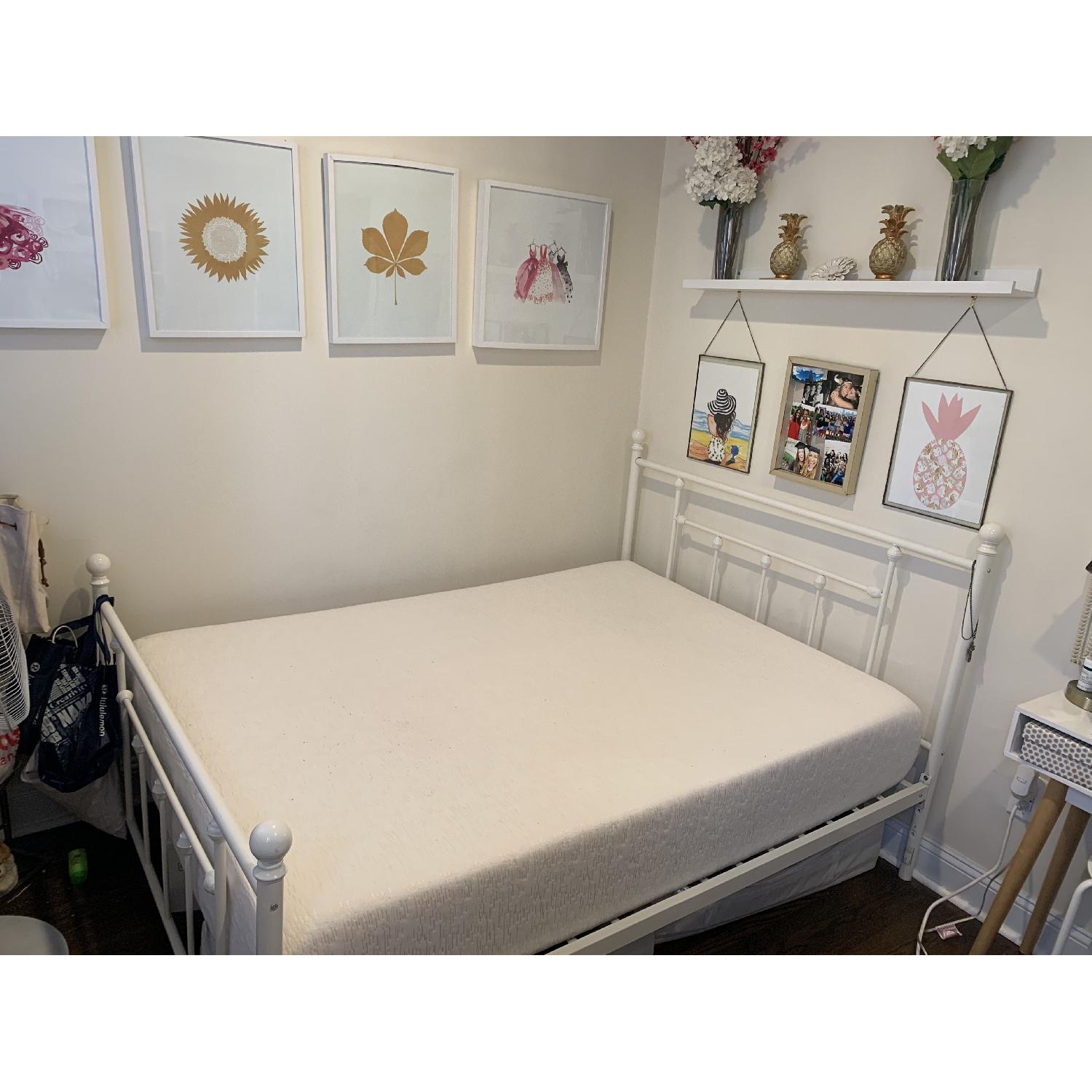 Lyster platform bed store