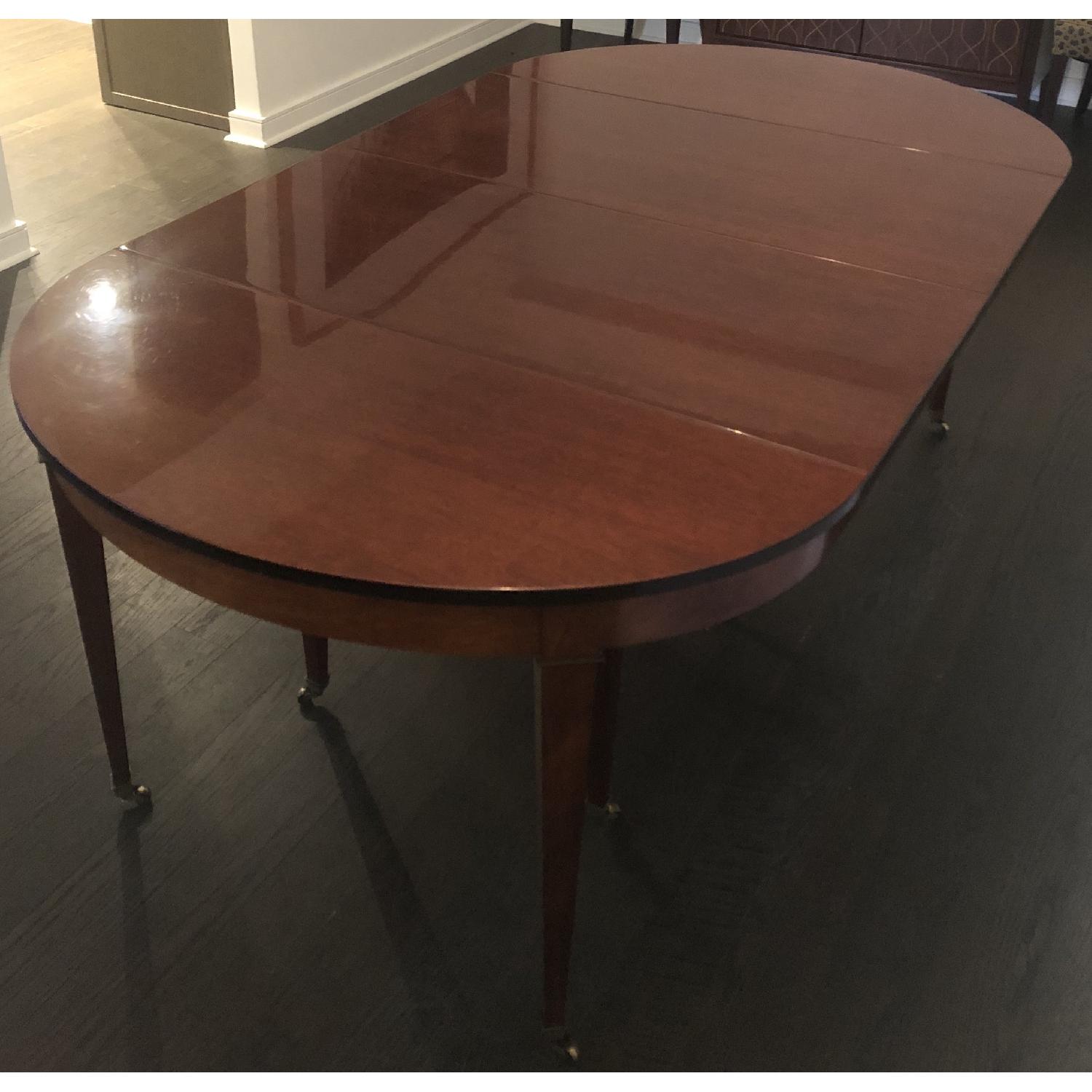 Custom Dining Table w/ 4 Removable Leaves - AptDeco