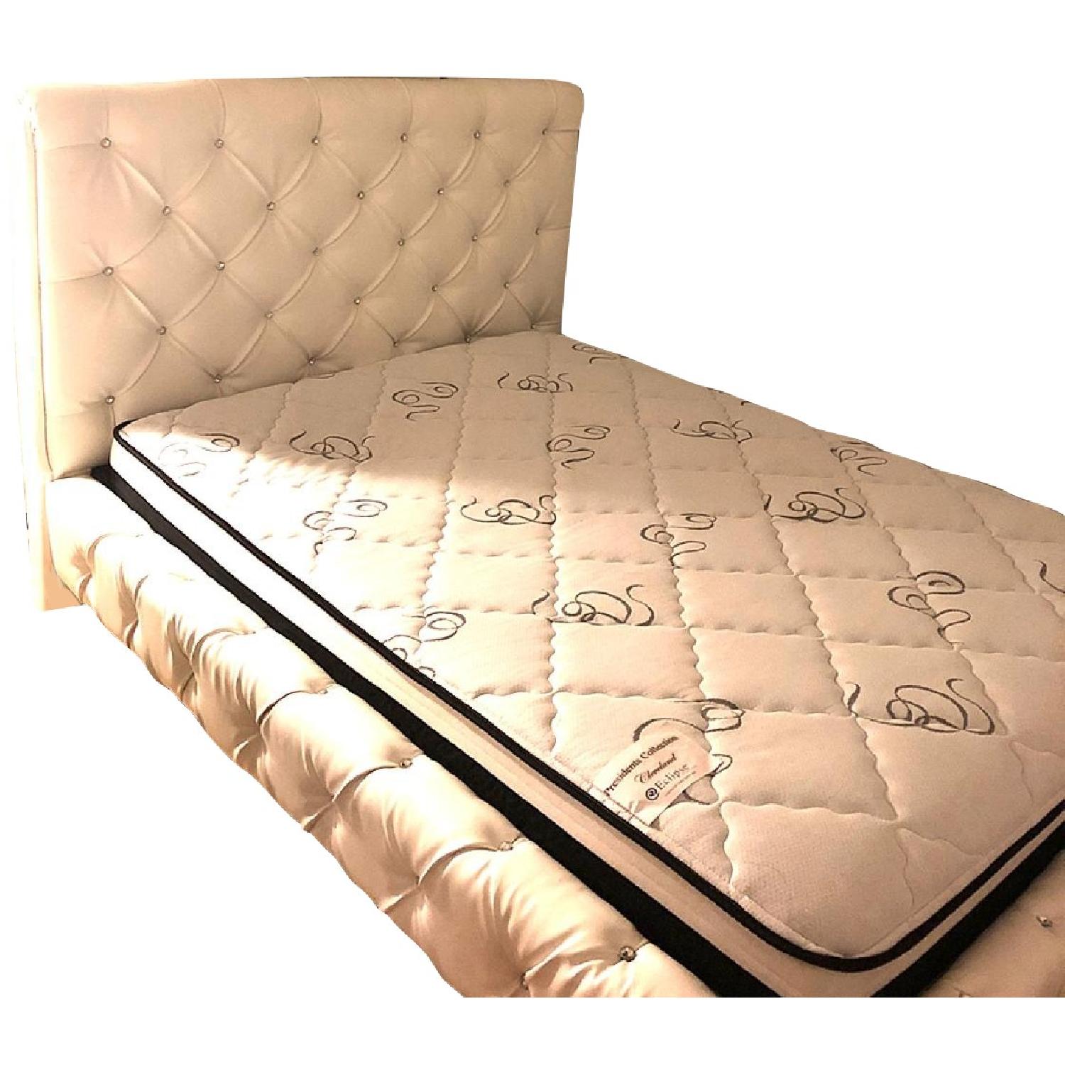 212 Modern Furniture Maria Bed Frame - AptDeco