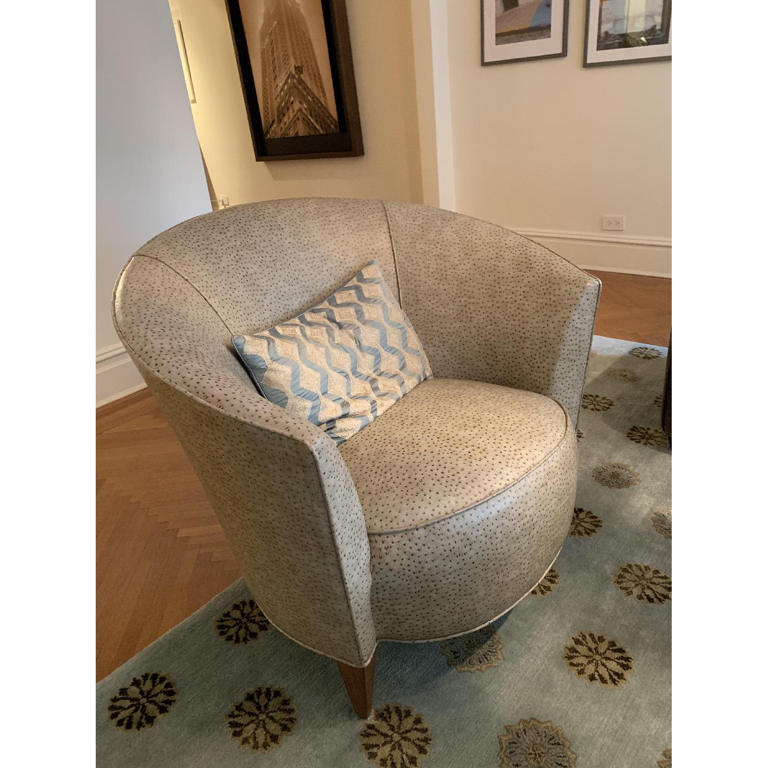 Barrel Chair w/ Peacock Pattern - AptDeco