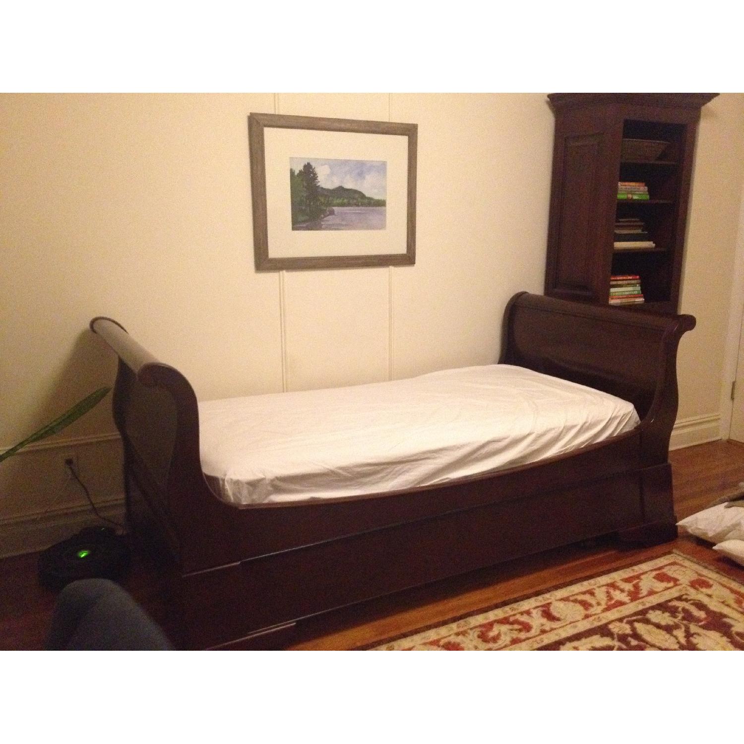 Restoration Hardware Trundle Daybed - AptDeco