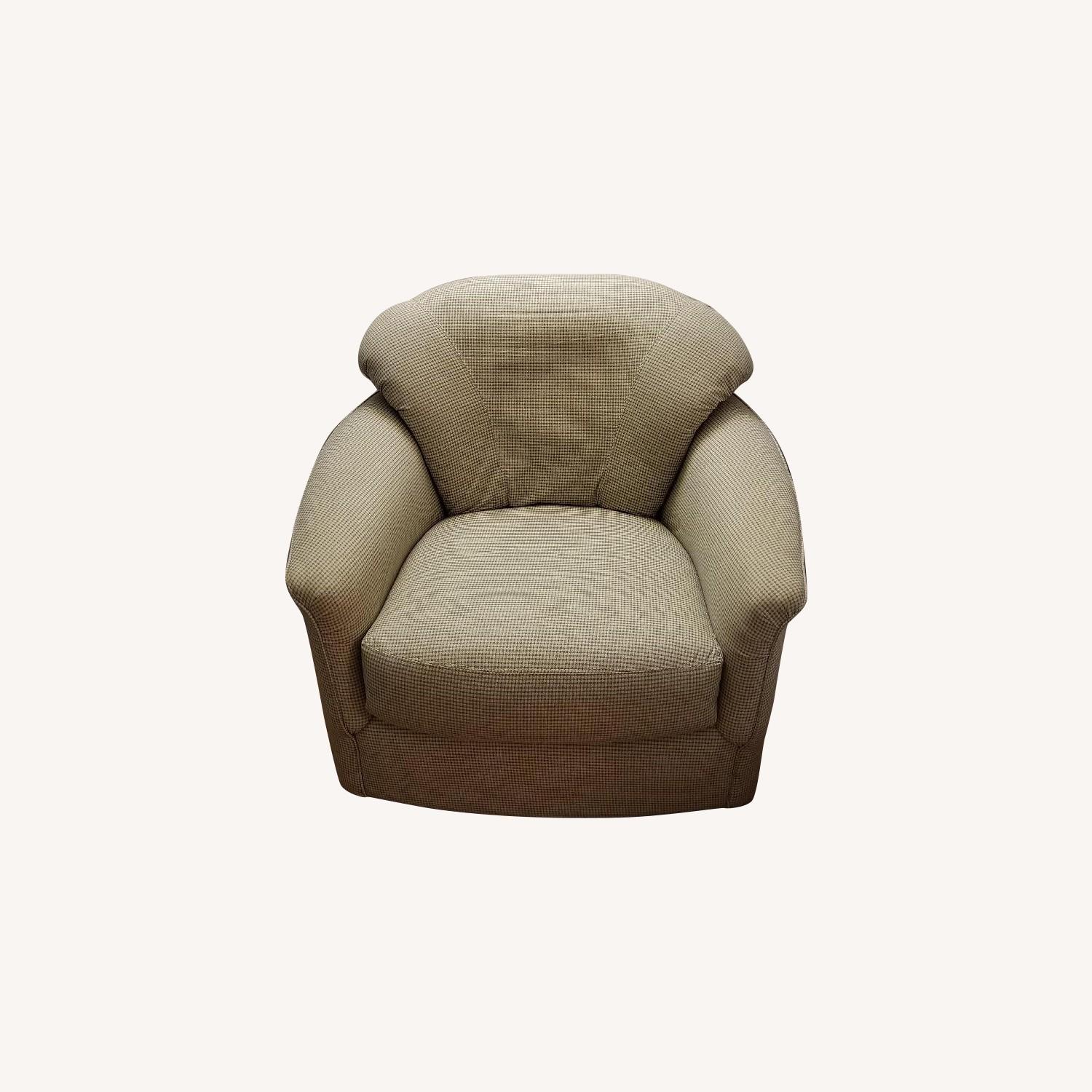 Swivel Arm Chair - AptDeco