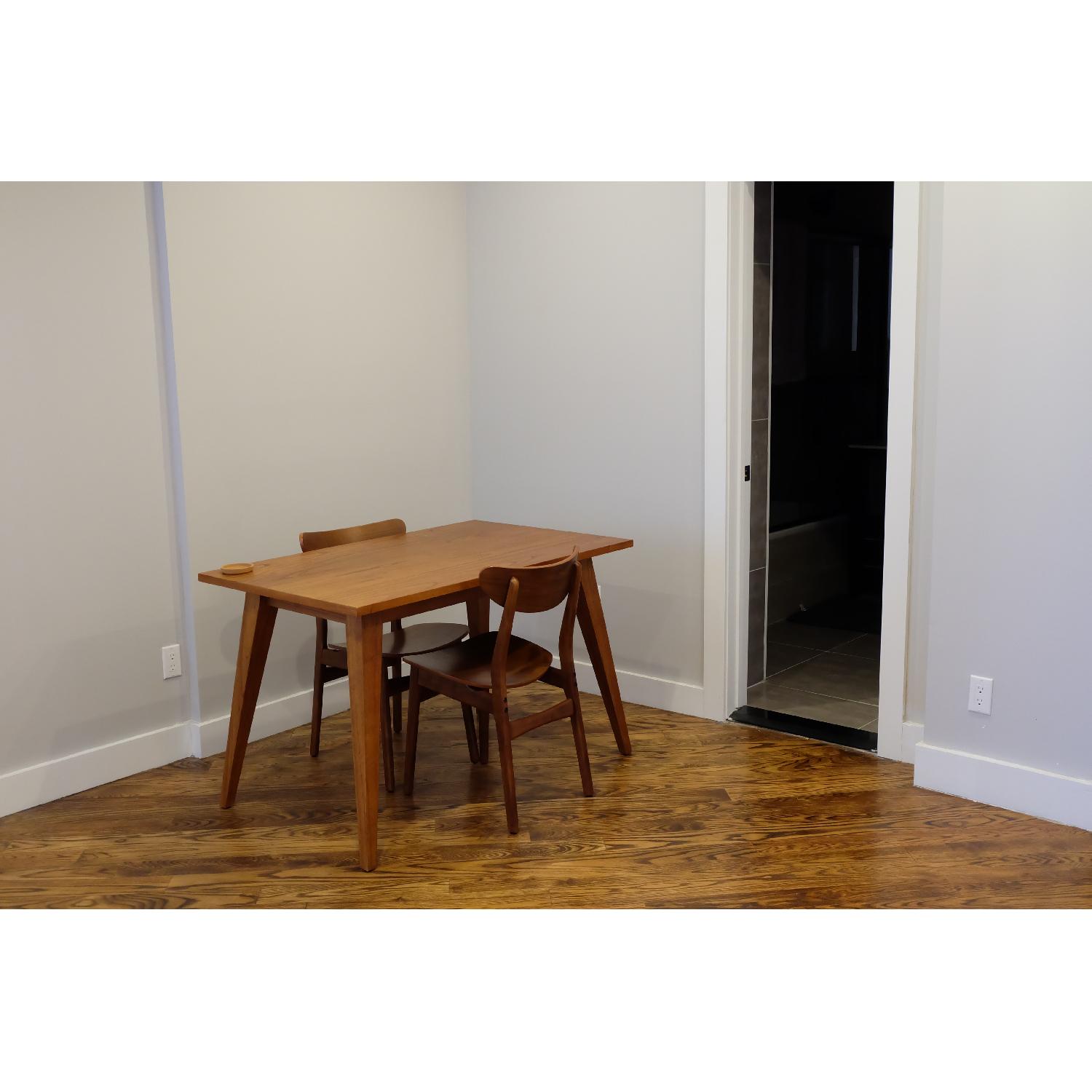 West Elm Versa Table - AptDeco