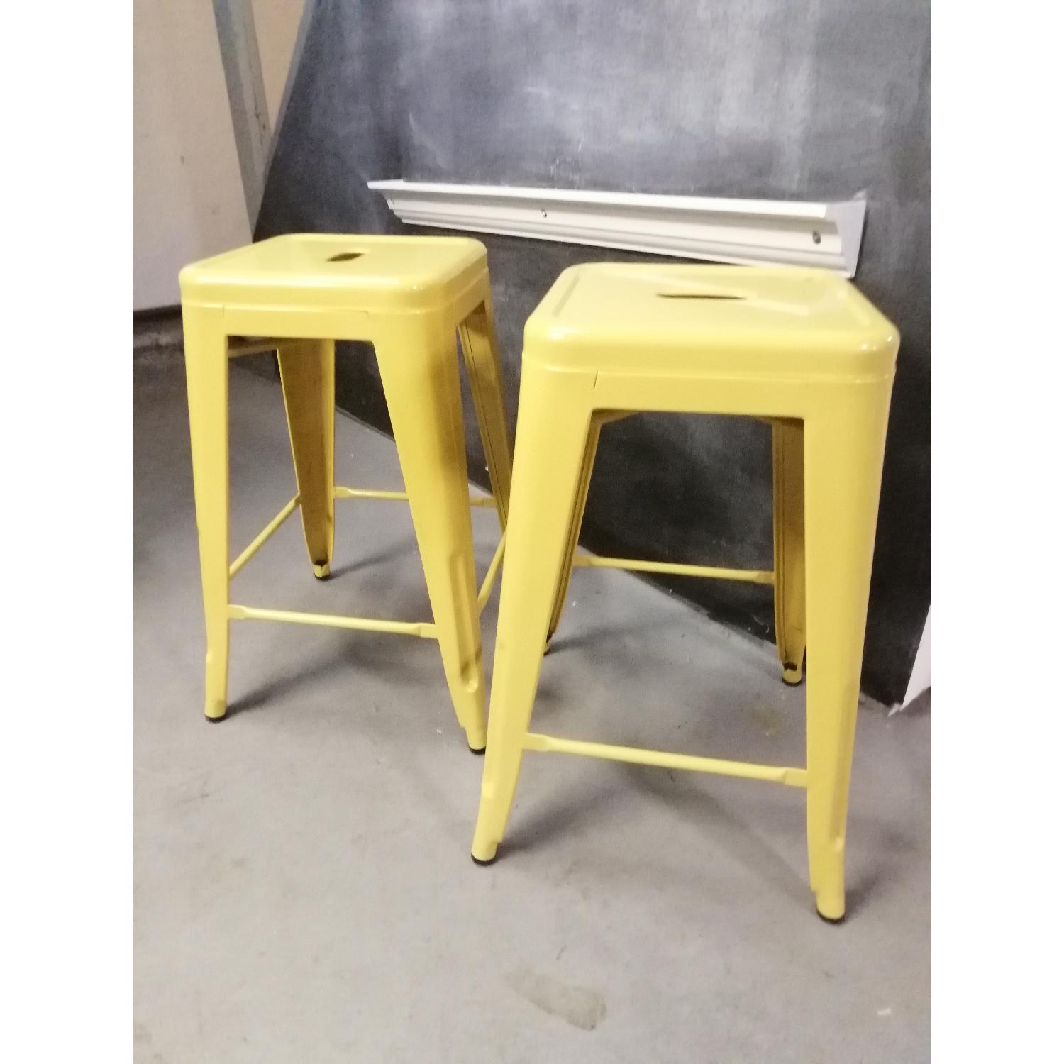 Target Threshold Carlisle Metal Counter Stools - AptDeco