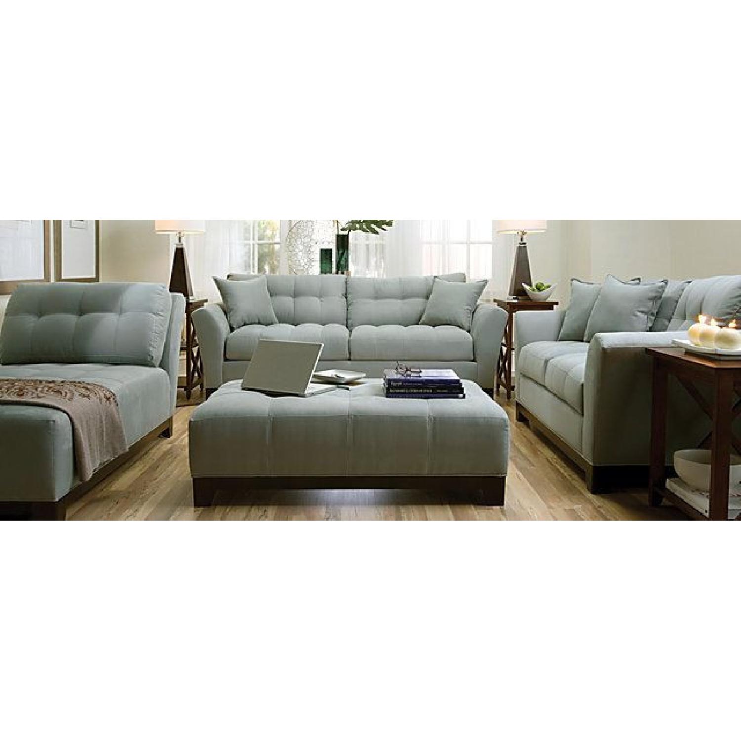 Raymour And Flanigan Chaise Lounge