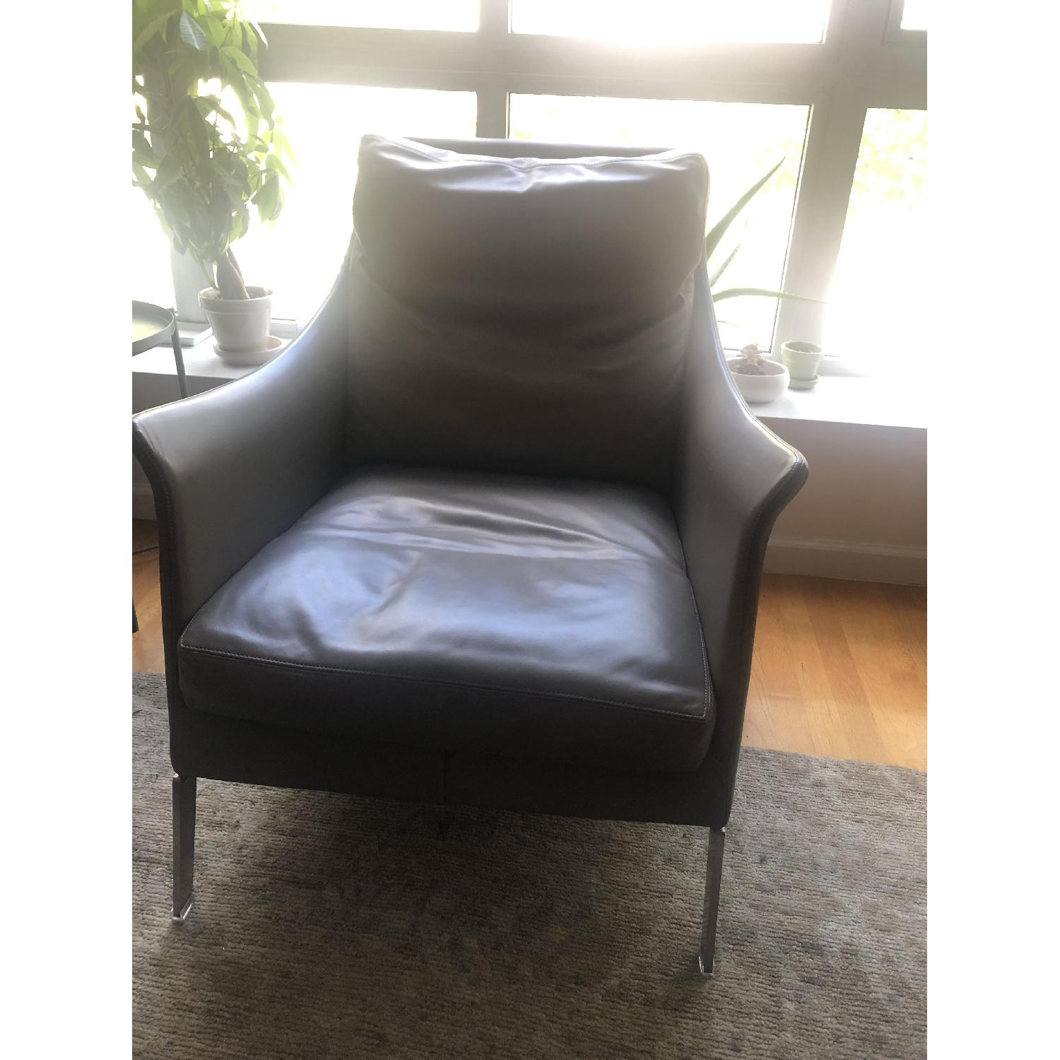 Flexform Boss Armchairs in Light Grey - AptDeco