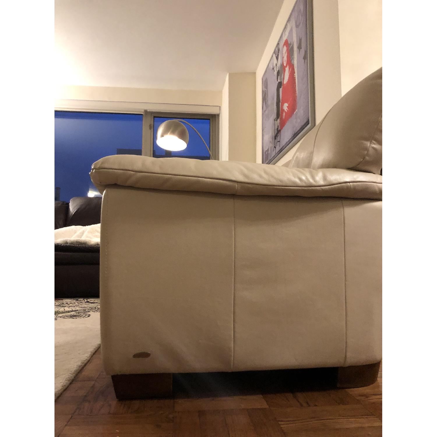 Italsofa White Natuzzi Italia Sofa - AptDeco