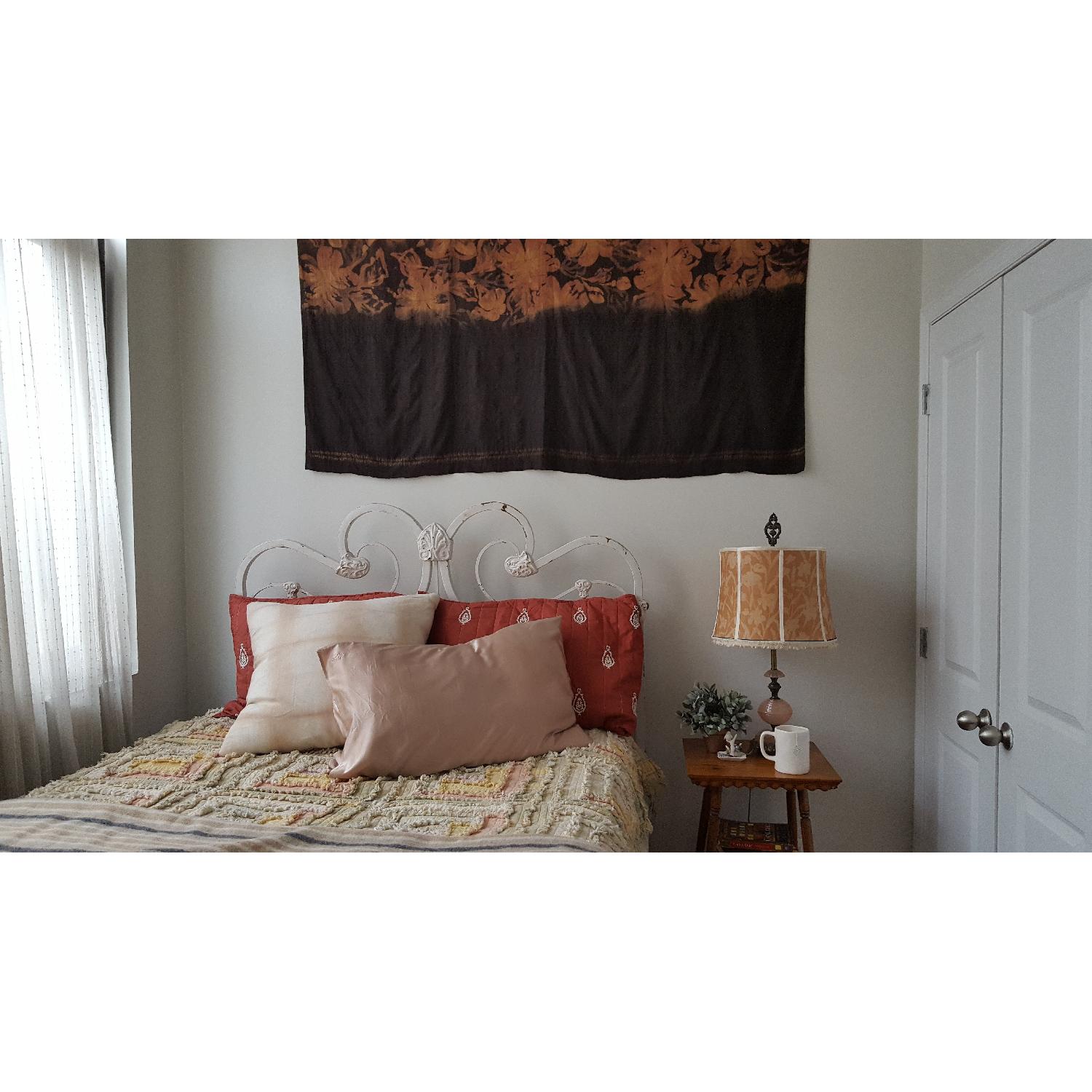 Vintage Wire Frame Full Bed - AptDeco