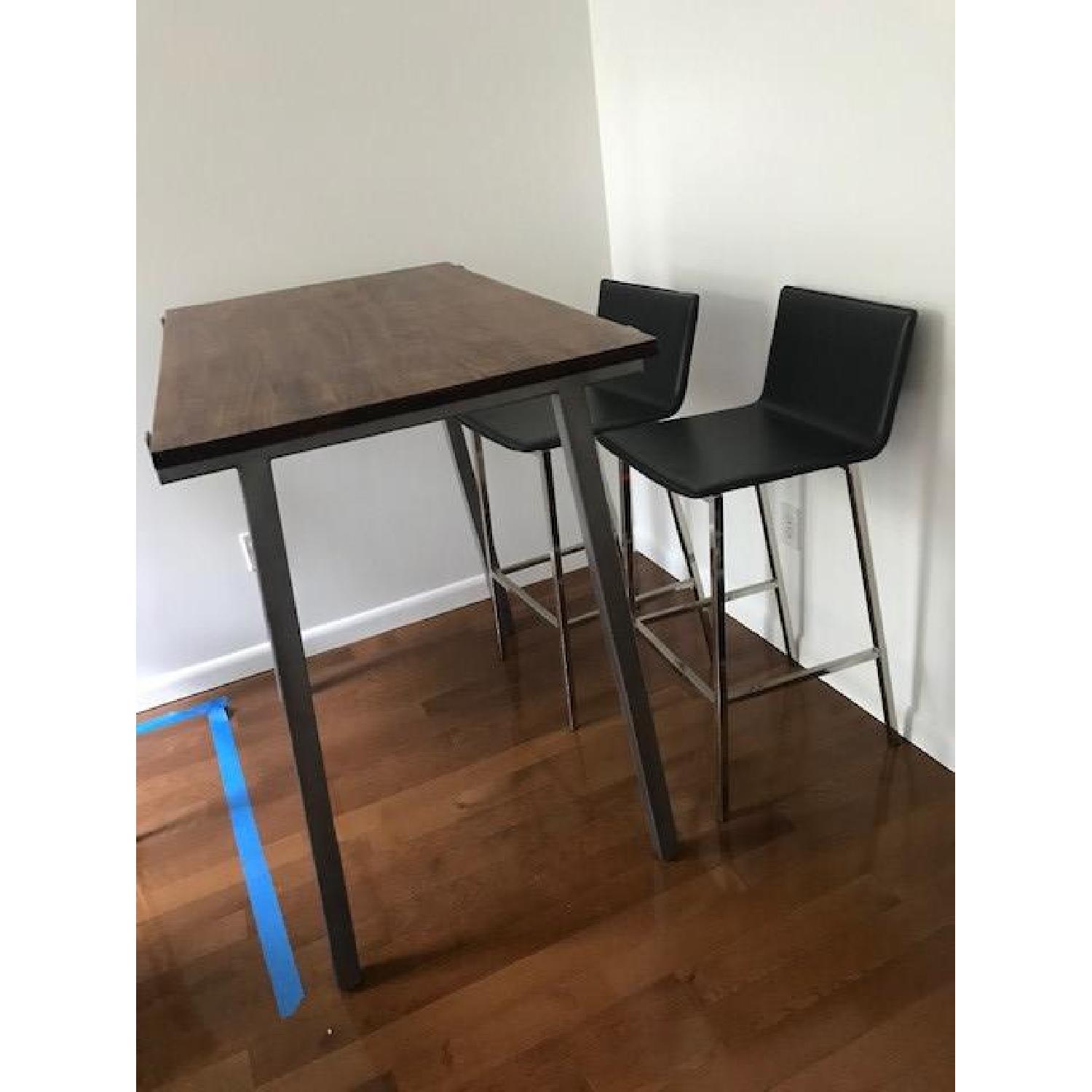 CB2 High Dining Table w/ 4 Barstools - AptDeco