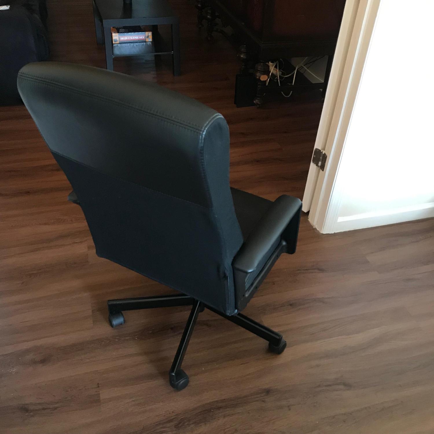 Ikea Millberget SwivelChair - AptDeco
