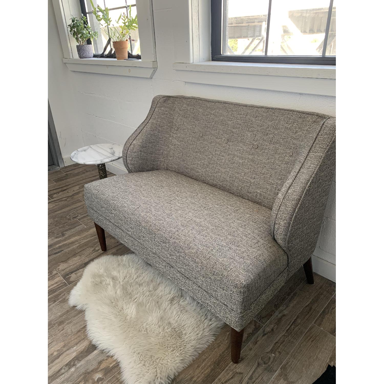 Madison Park Armelle Multi Tufted Round Arm Full Seat Settee - AptDeco