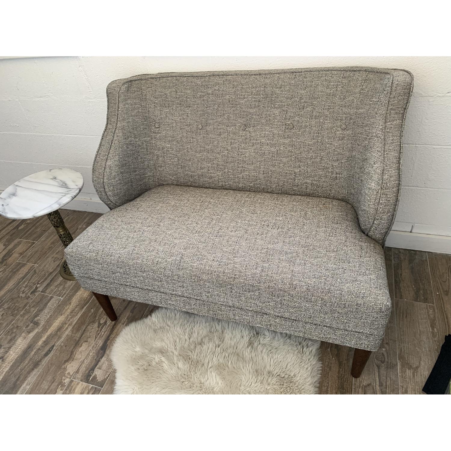 Madison Park Armelle Multi Tufted Round Arm Full Seat Settee - AptDeco