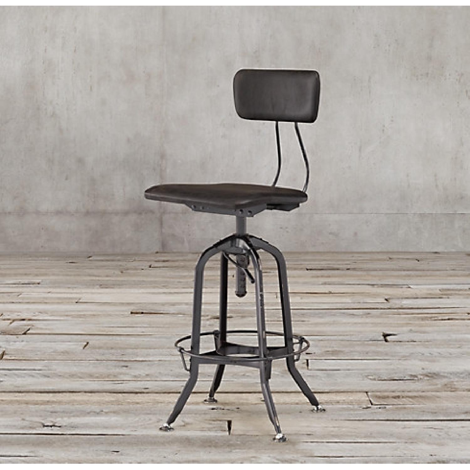 1940s Vintage Toledo Toledo Bar Stool 1940s Vintage Toledo Leather Bar ...