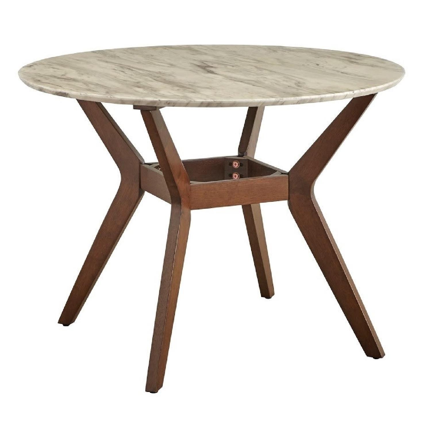 Carson Carrington Tornio Round Dining Table - AptDeco