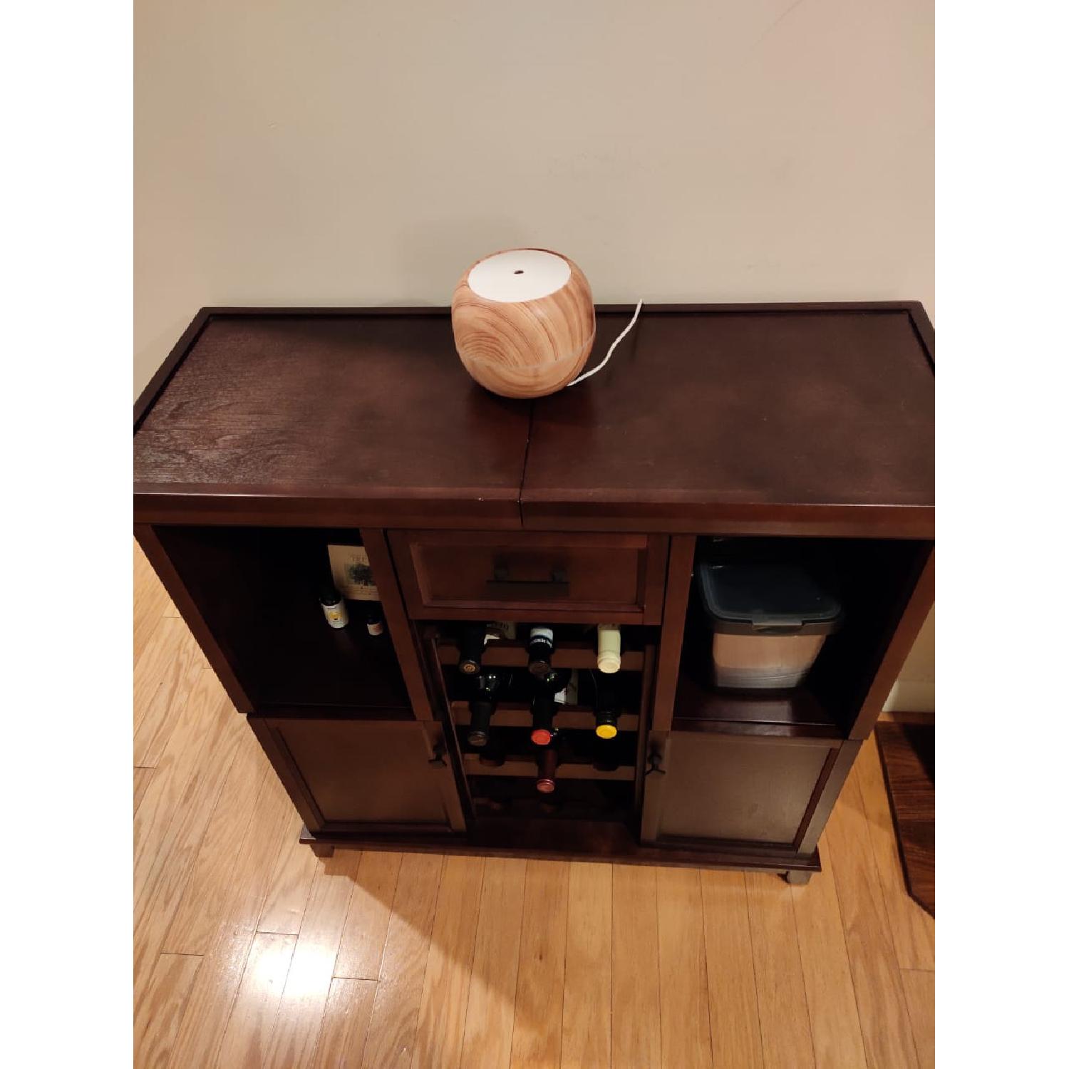 Extendable Bar Unit - AptDeco