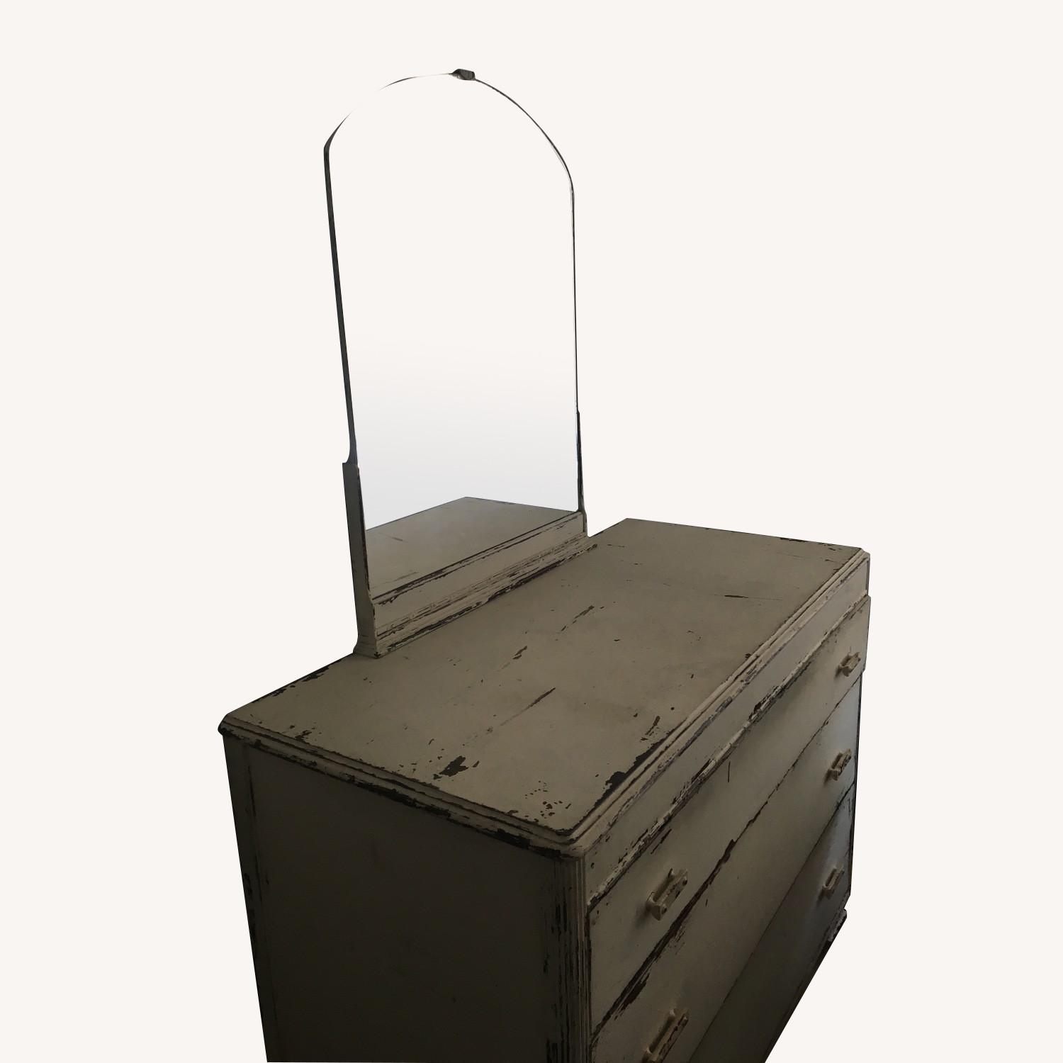 Vintage 3-Drawer Dresser w/ Detachable Mirror - AptDeco