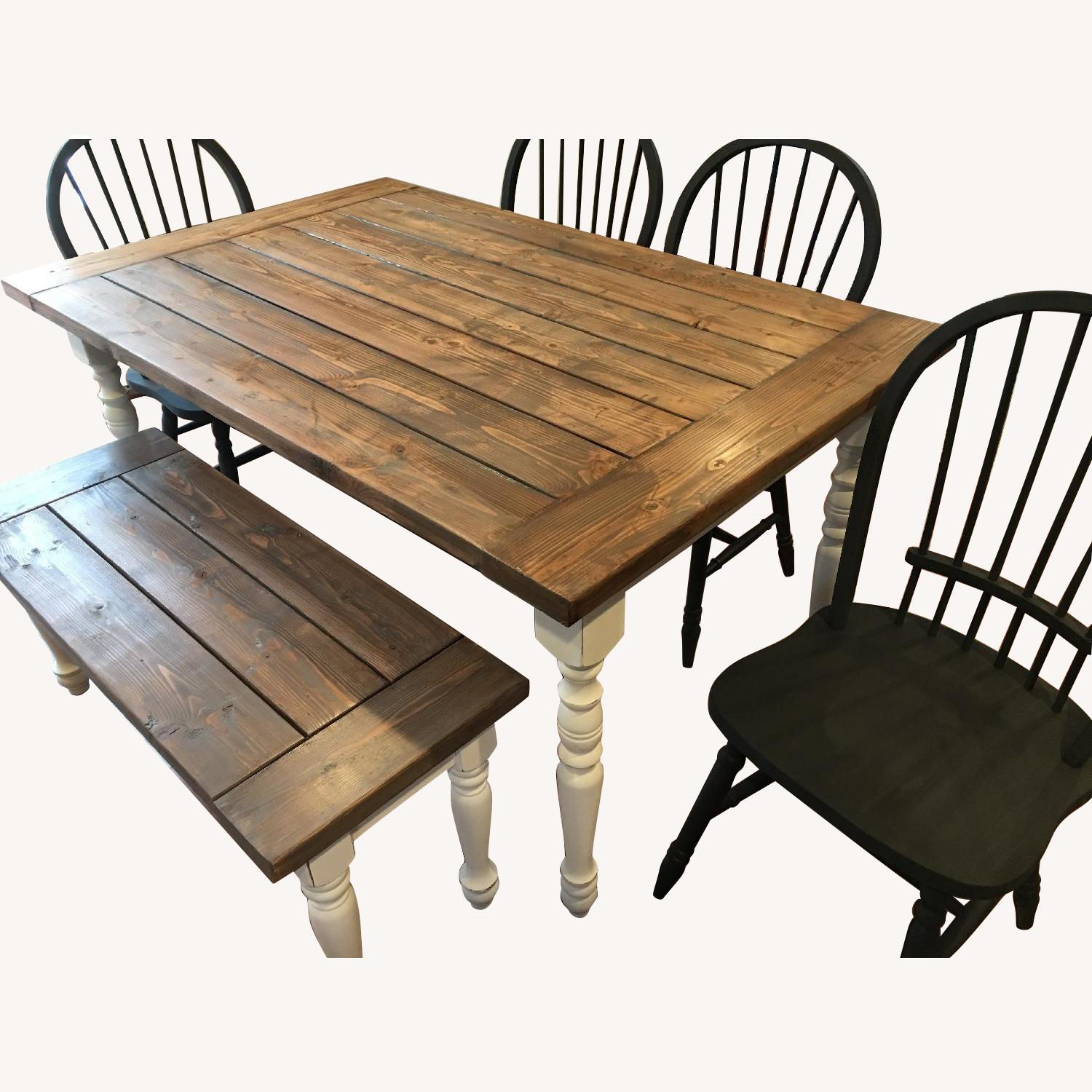 Custom Farmhouse 6-Piece Dining Set - AptDeco