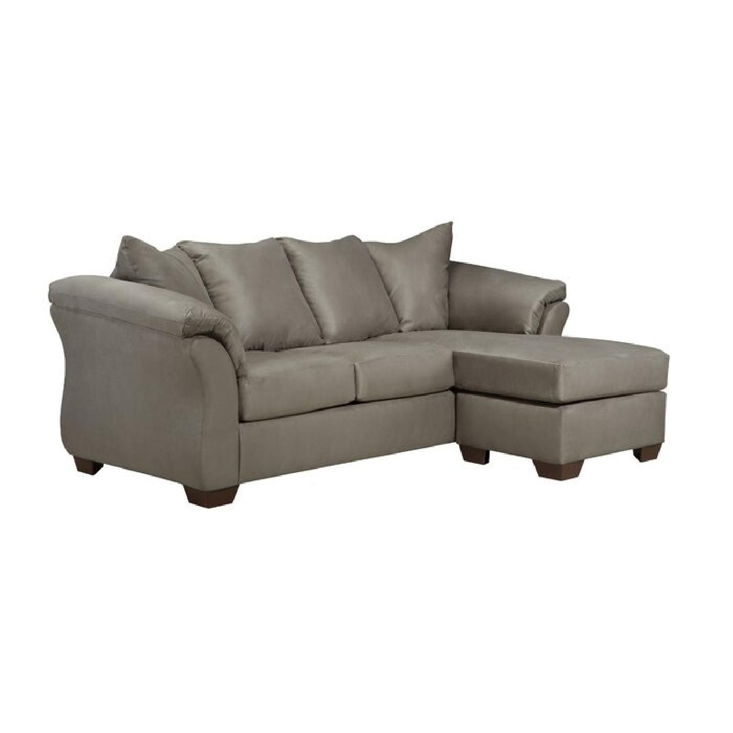 Andover Mills Torin Reversible Sectional Sofa - AptDeco
