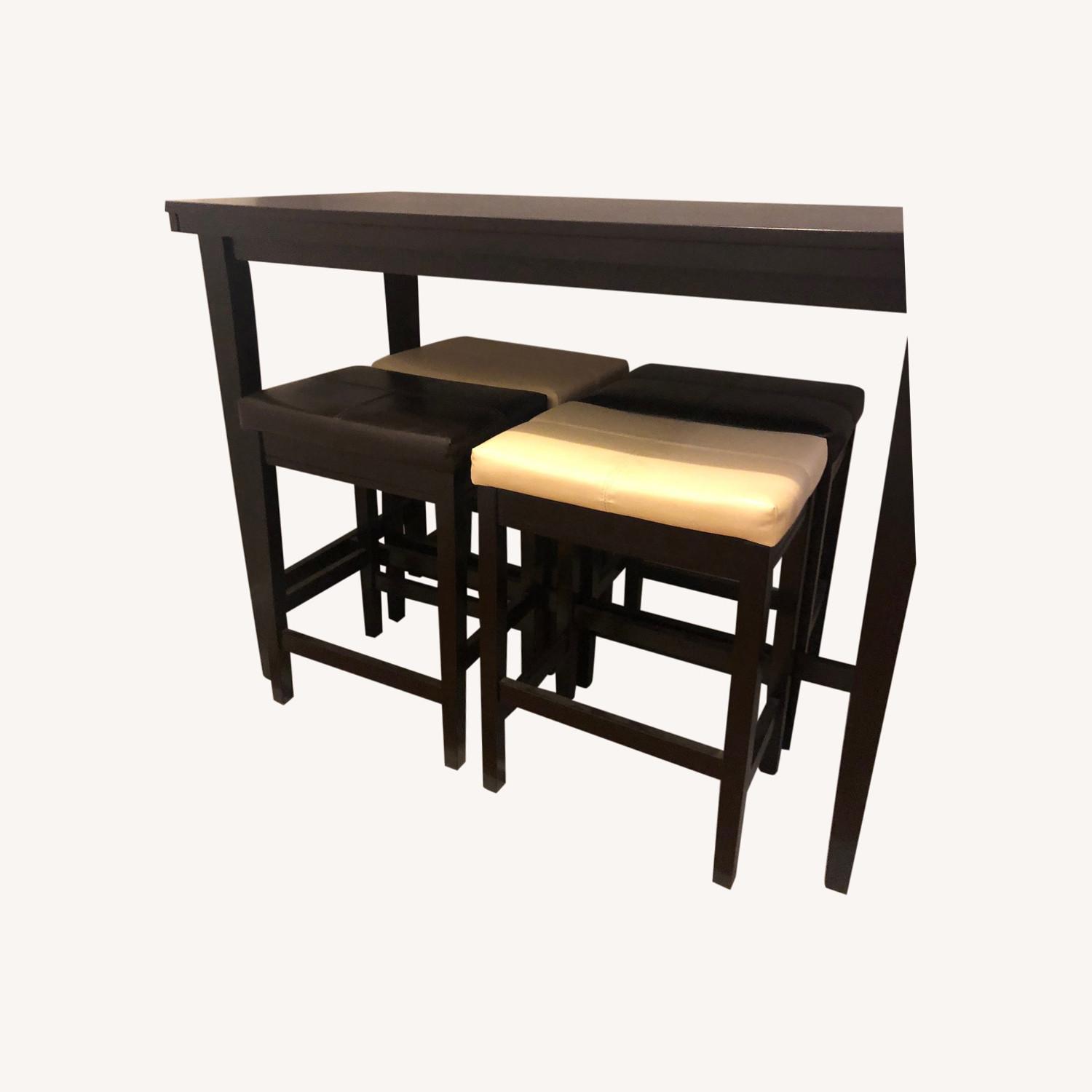 Counter Ht Table & 4 Stools - AptDeco