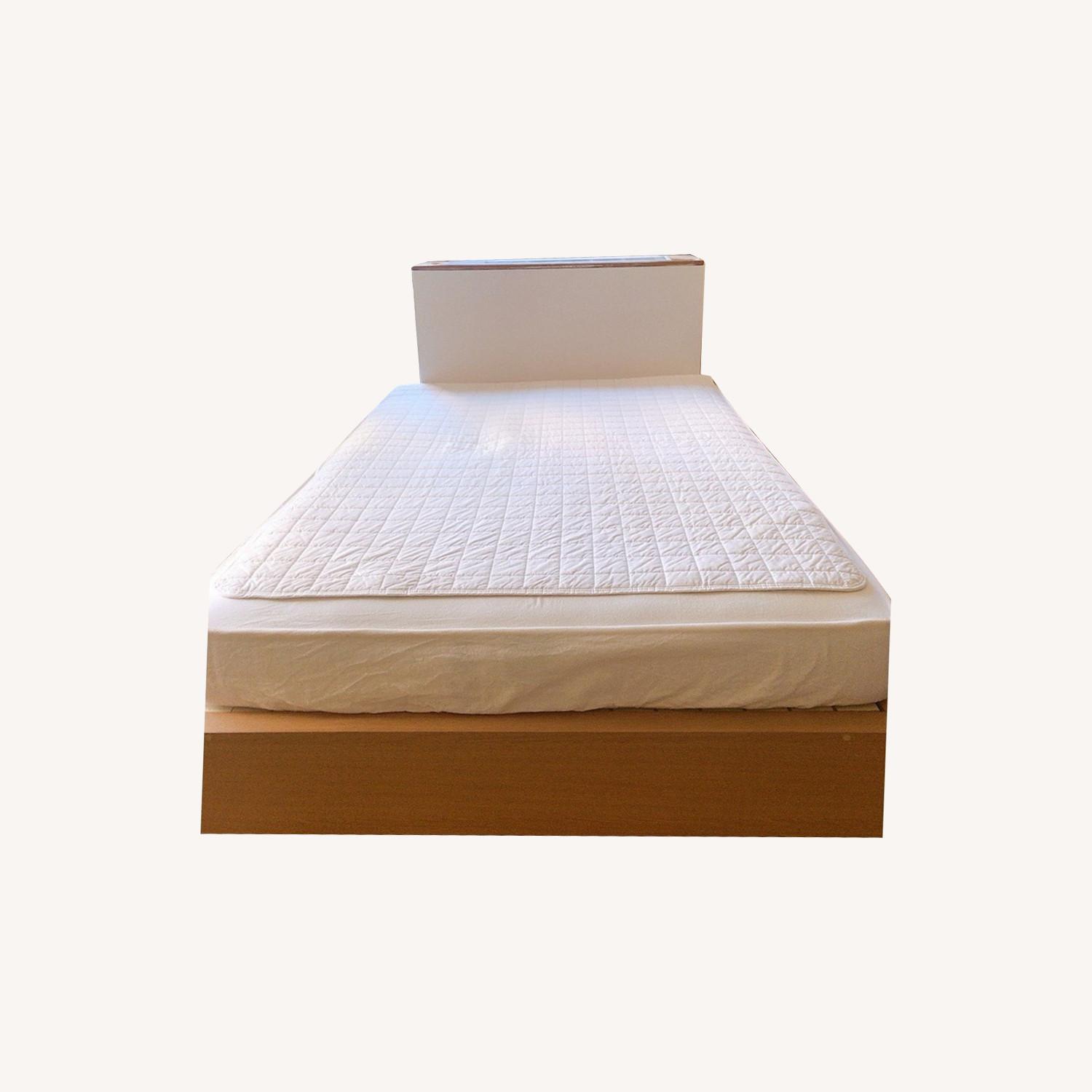 Muji Oak Storage Bed- Double - AptDeco