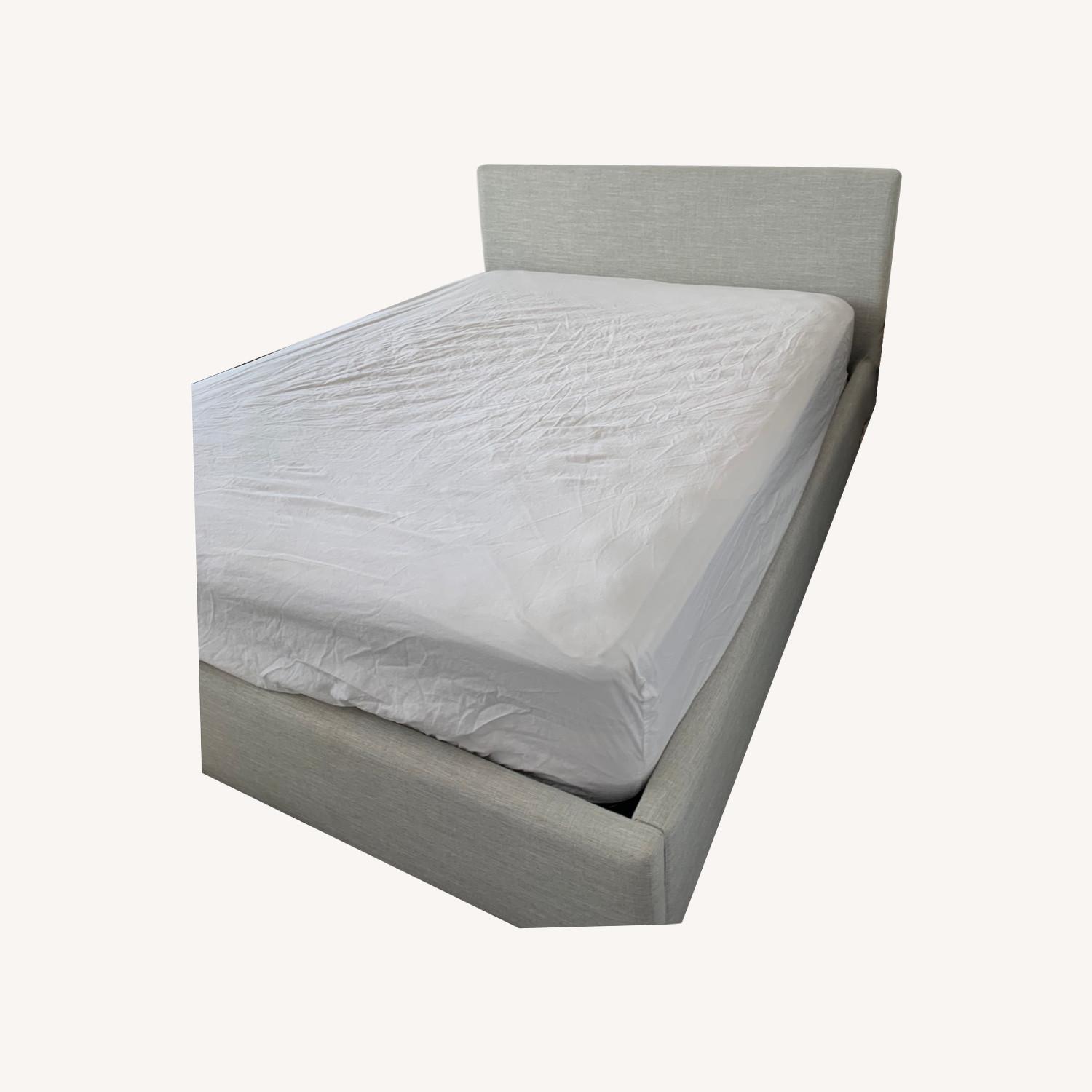 ABC Carpet Bed - AptDeco