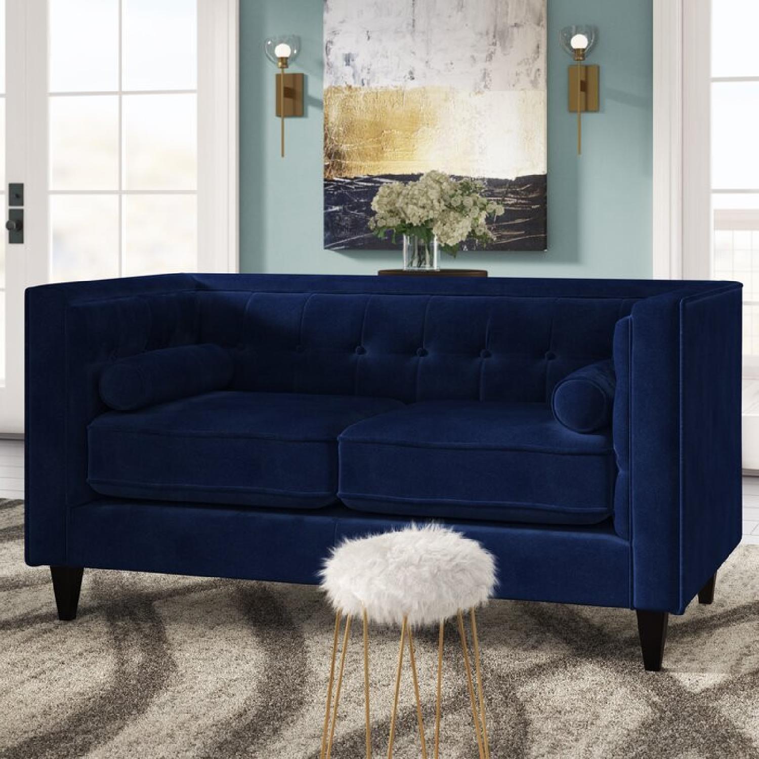 Roberta chesterfield sofa store