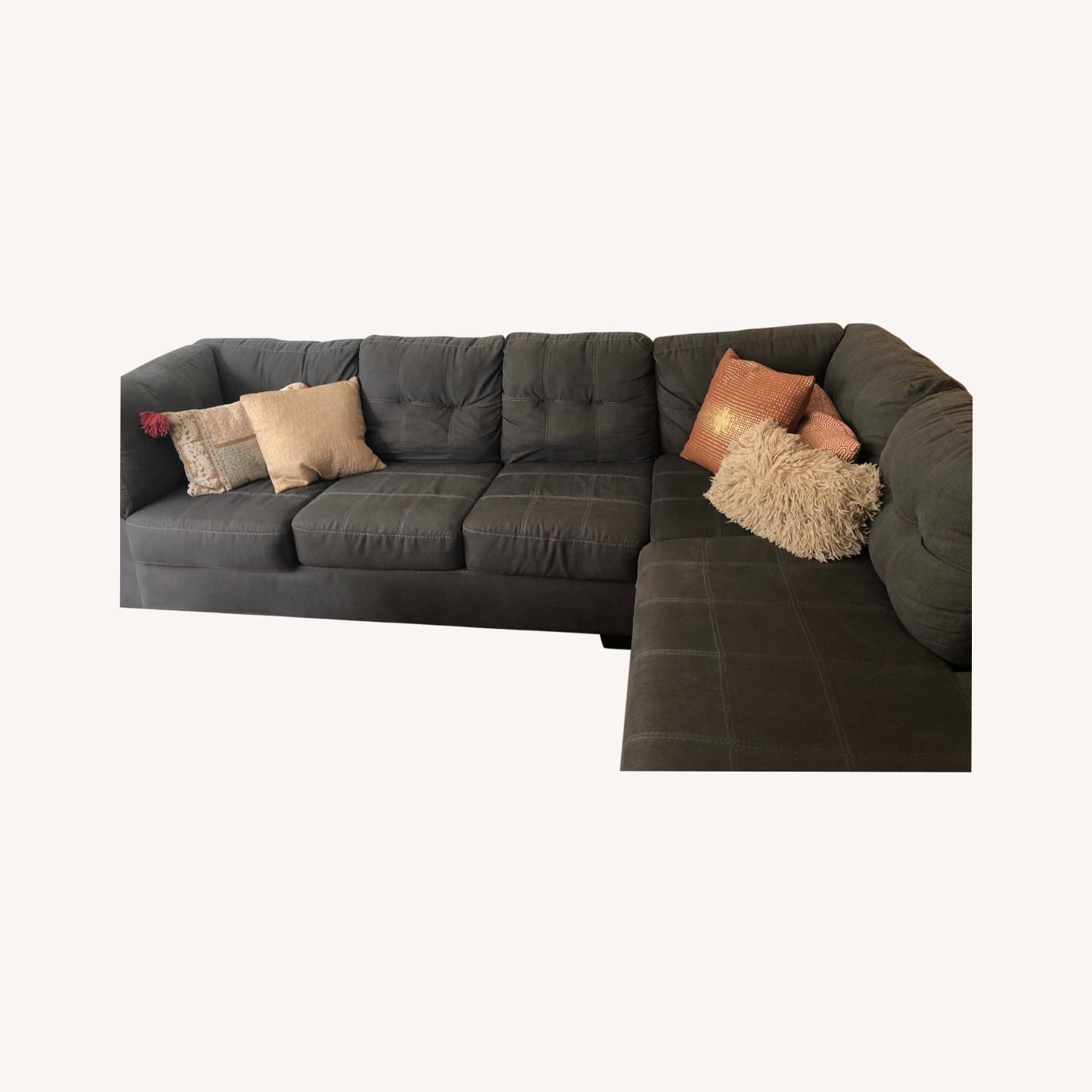 Jennifer Convertibles Sectional Sofa with Chaise - AptDeco