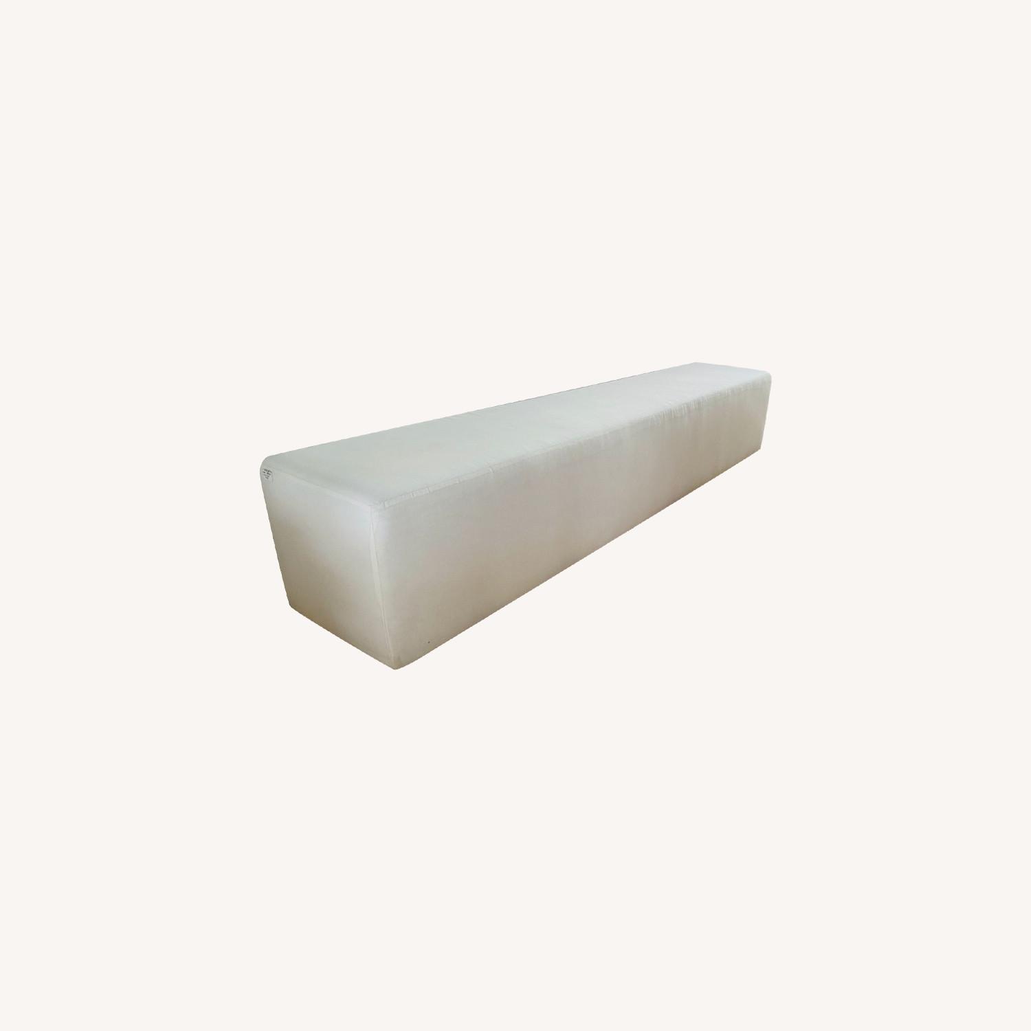 One King's Lane - White Benches - AptDeco