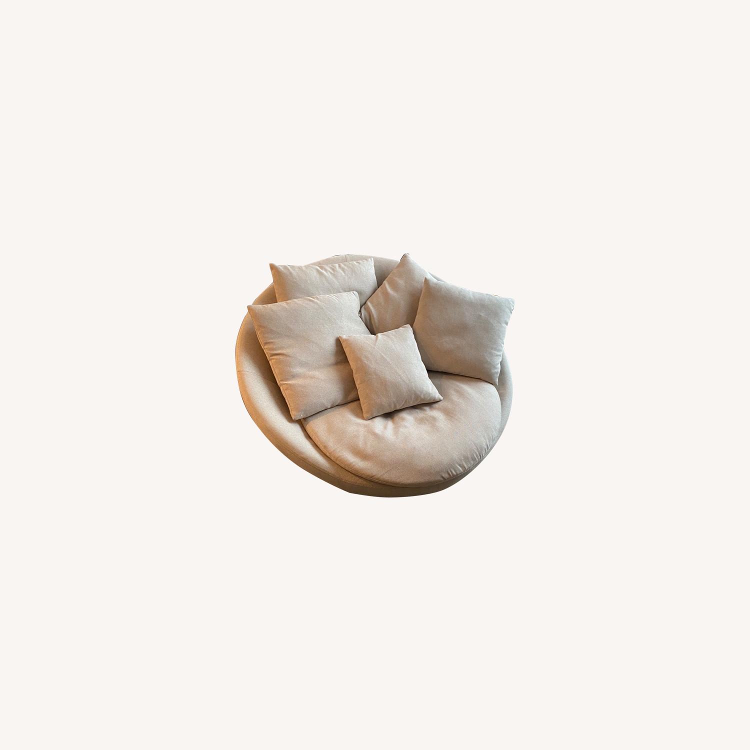 Modani Rosanna 3 Seater Modern Sofa - AptDeco
