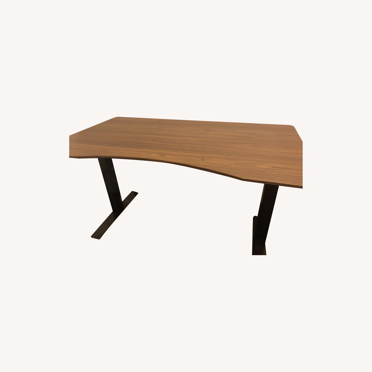 Seville Classics AIRLIFT Adjustable Standing Desk - AptDeco