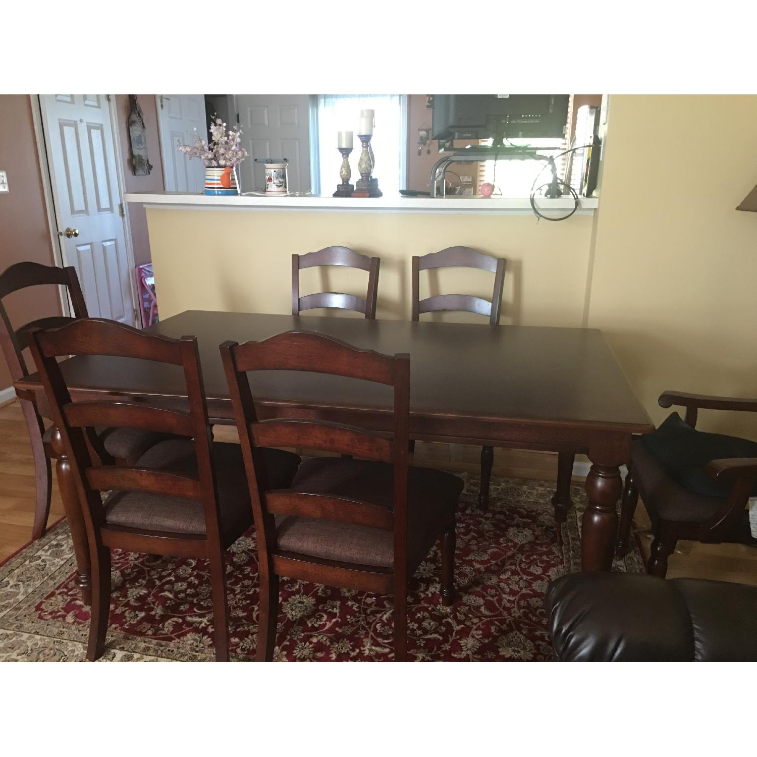 Savannah Dining Table w/ 6 Chairs - AptDeco