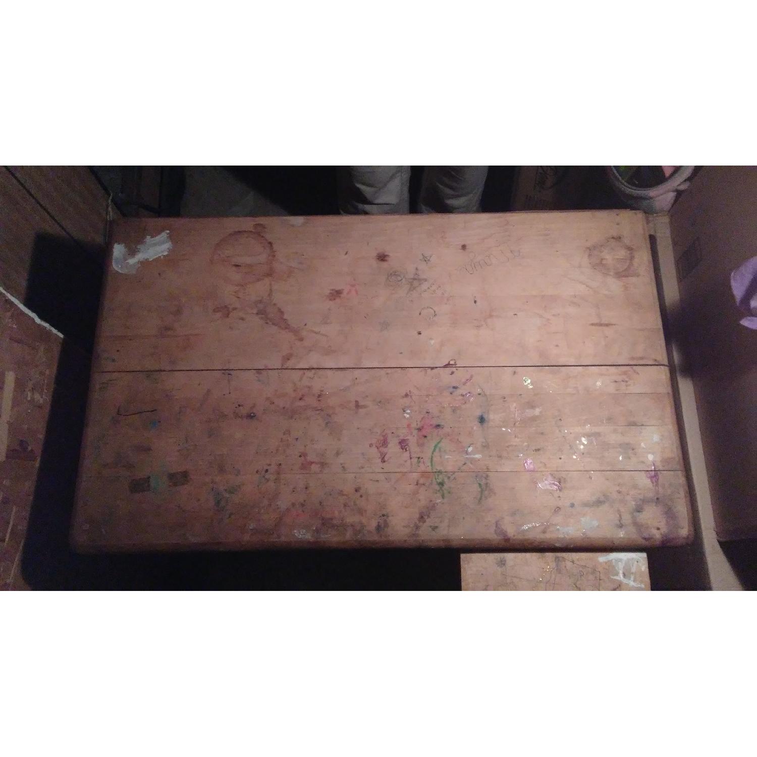 Traditional Student Desk & Chair - AptDeco