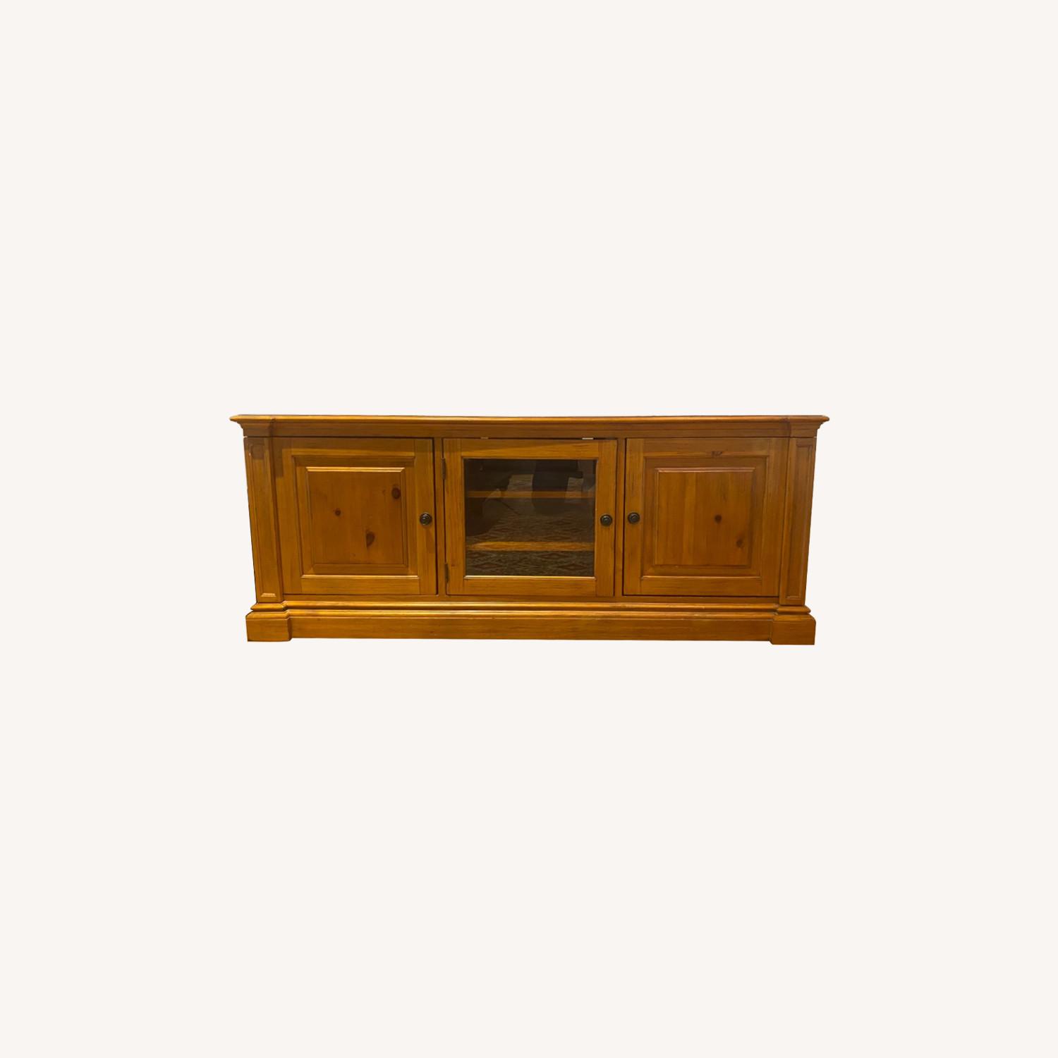 Ethan Allen Media Console - AptDeco