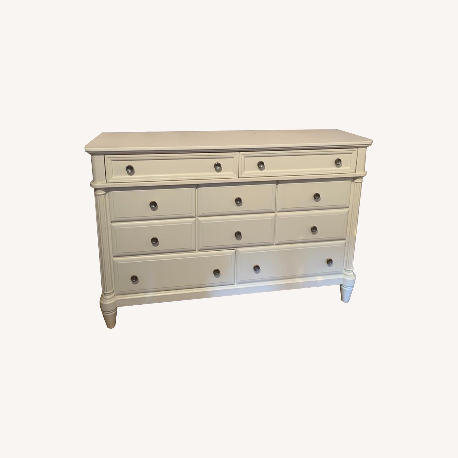 11 Drawer Dresser - AptDeco