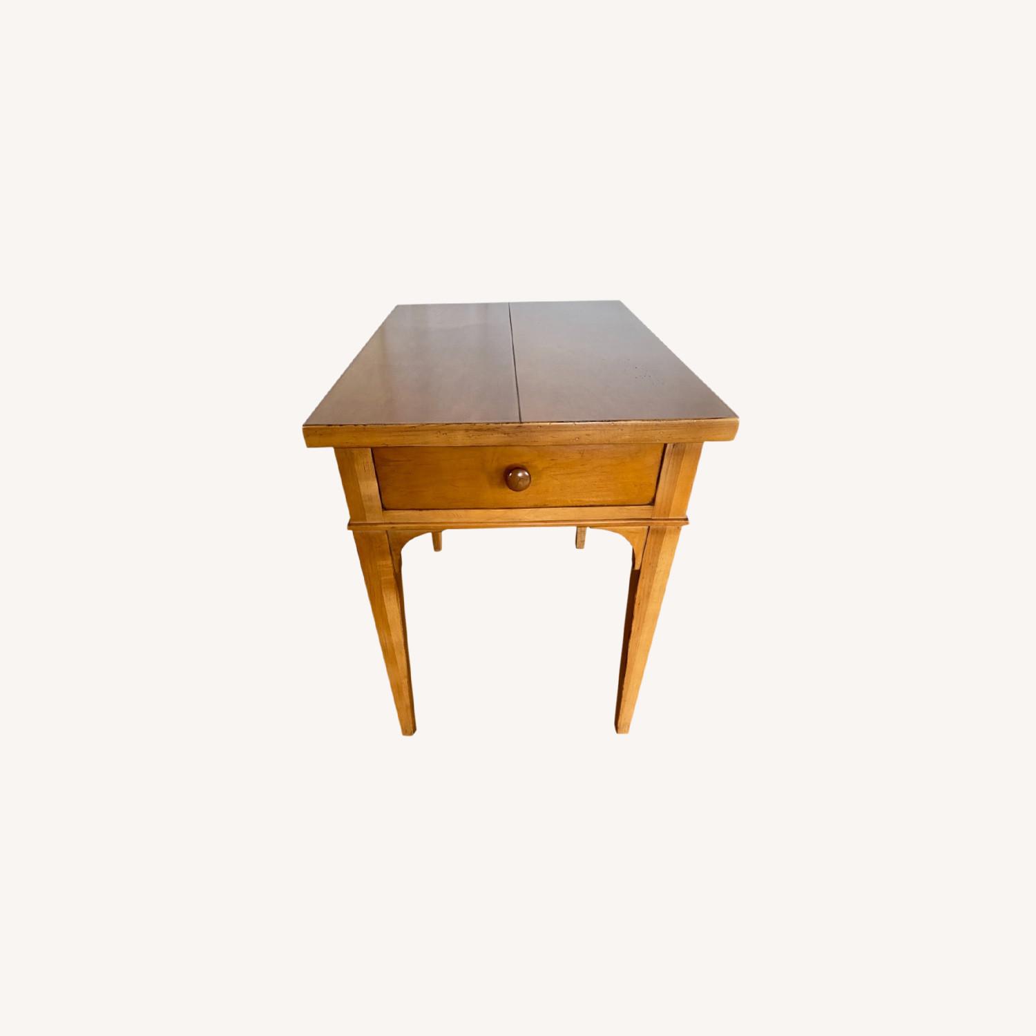 Drexel Heritage Side Table - AptDeco