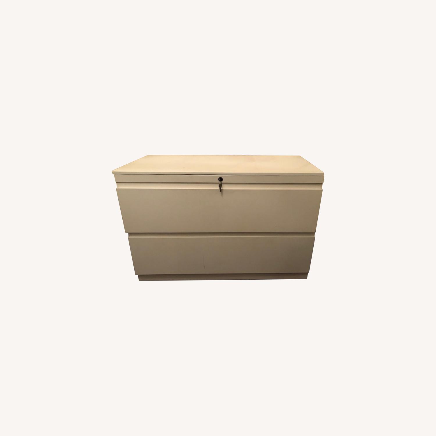 Container Store White Cabinet - AptDeco