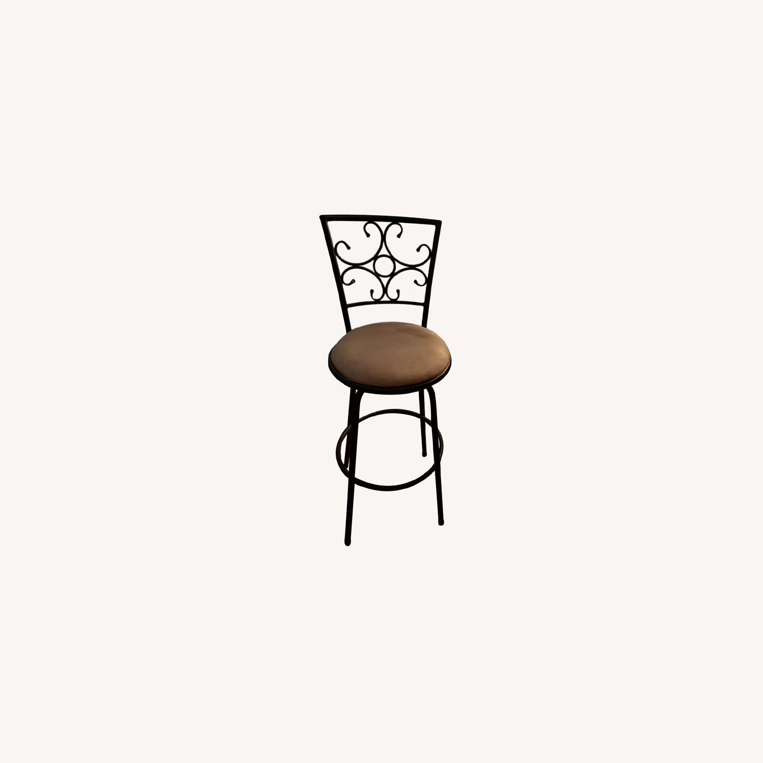 High Rise Chair - AptDeco