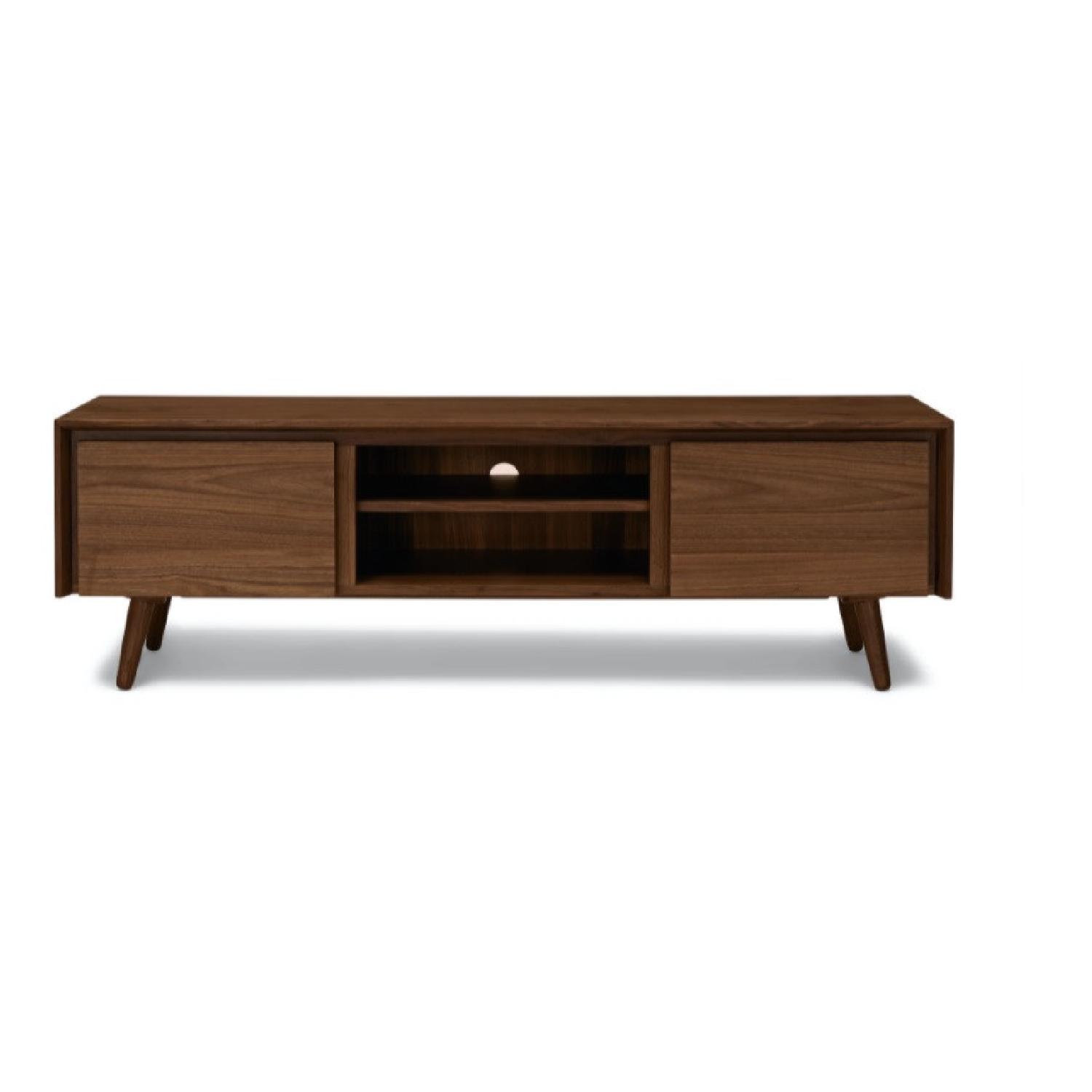 Article Seno Media Console - AptDeco