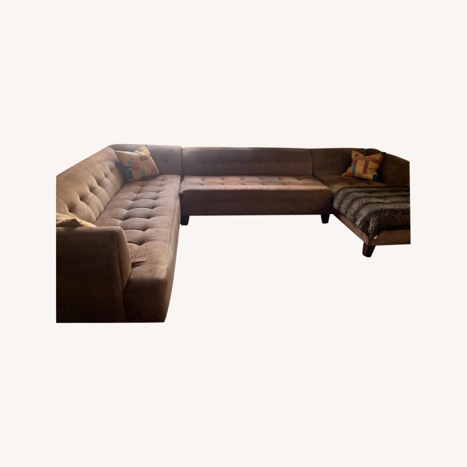 Max Home Sectional Sofa - AptDeco