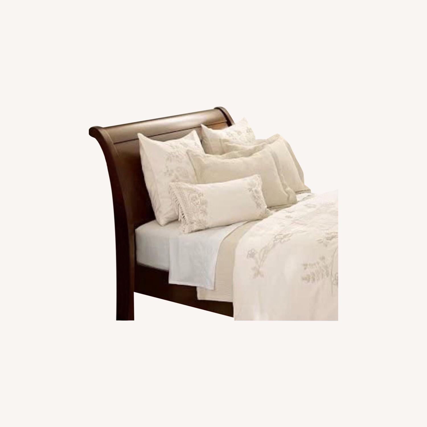 Pottery Barn Queen Valencia Sleigh Bed Aptdeco