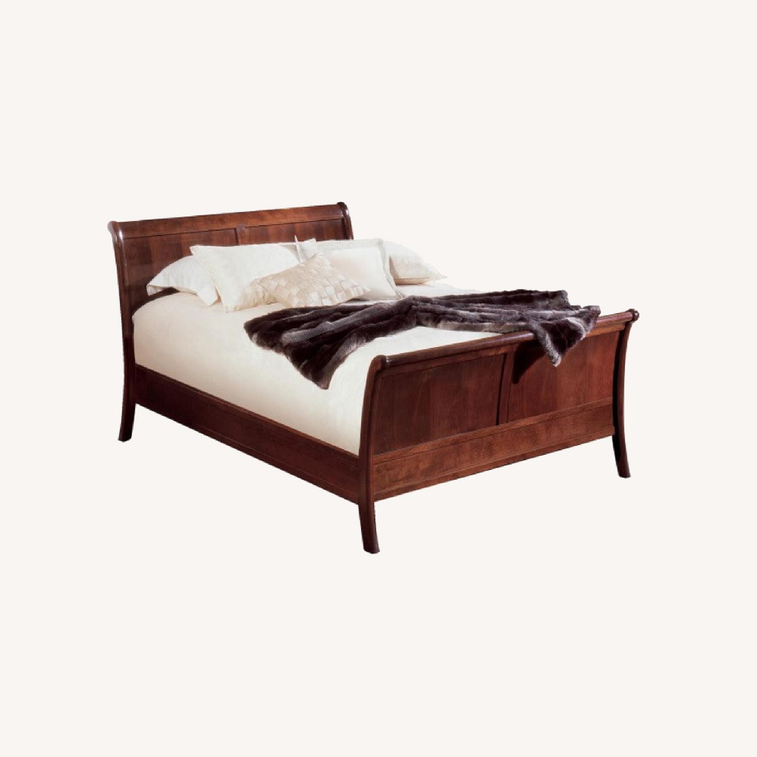 Stickley Panel Sleigh Bed - AptDeco
