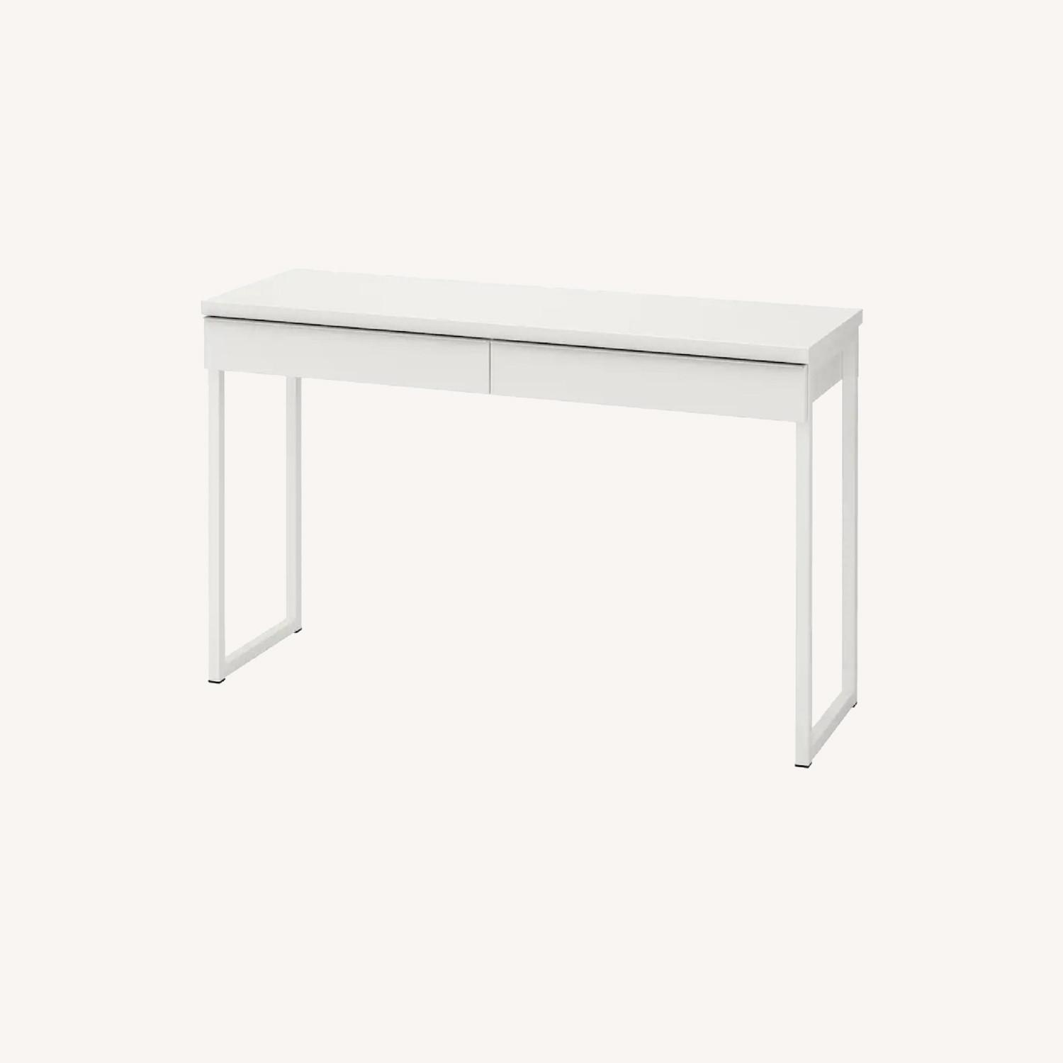 IKEA Besta Burs Desk - AptDeco