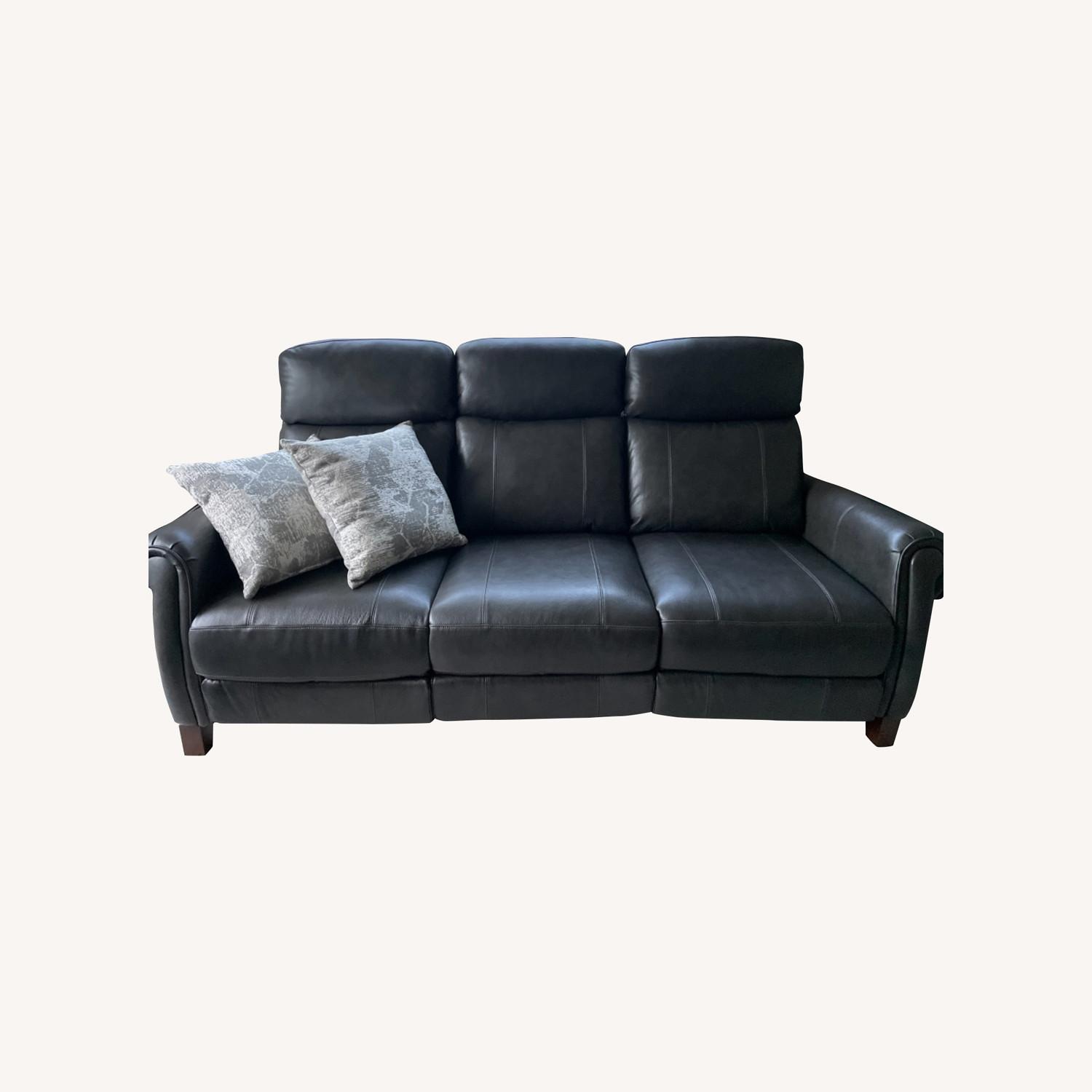 Raymour and flanigan leather sleeper sofa store