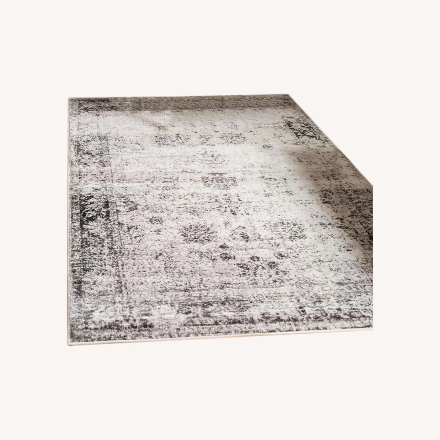 Monaco Collection Turkish Area Rug - AptDeco