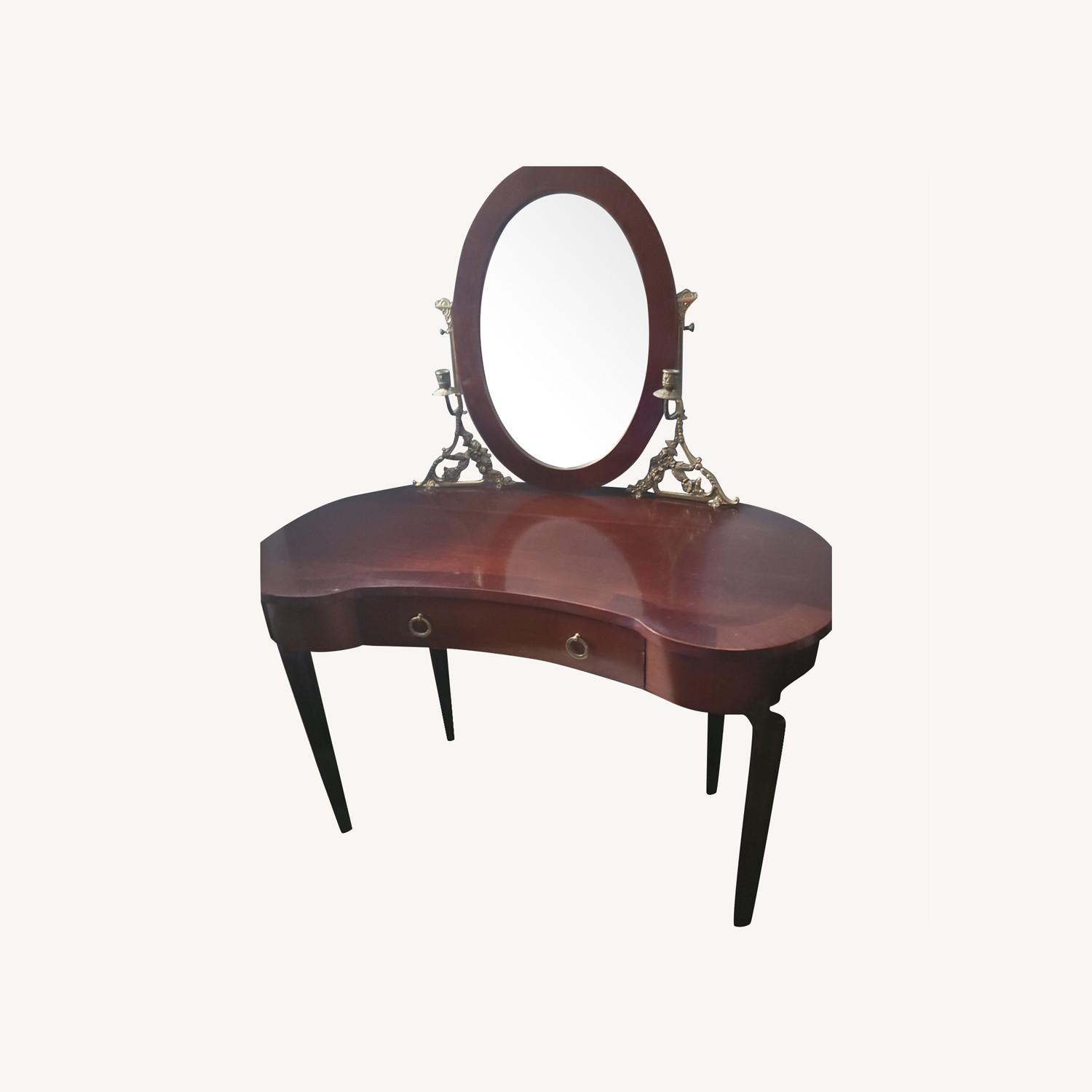 Bombay Vanity Table - AptDeco