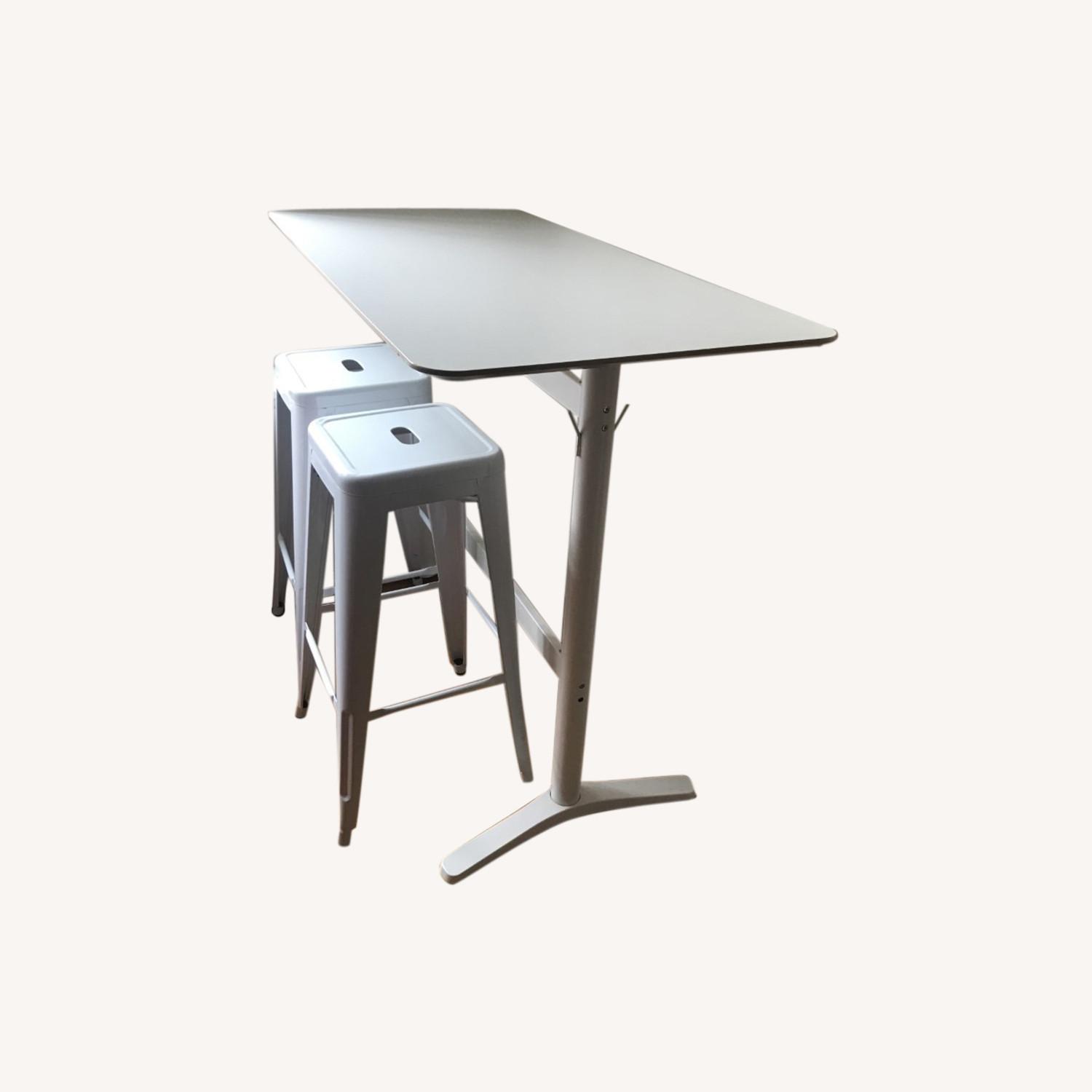 Billsta Bar Table with Steel Bar Stools - AptDeco