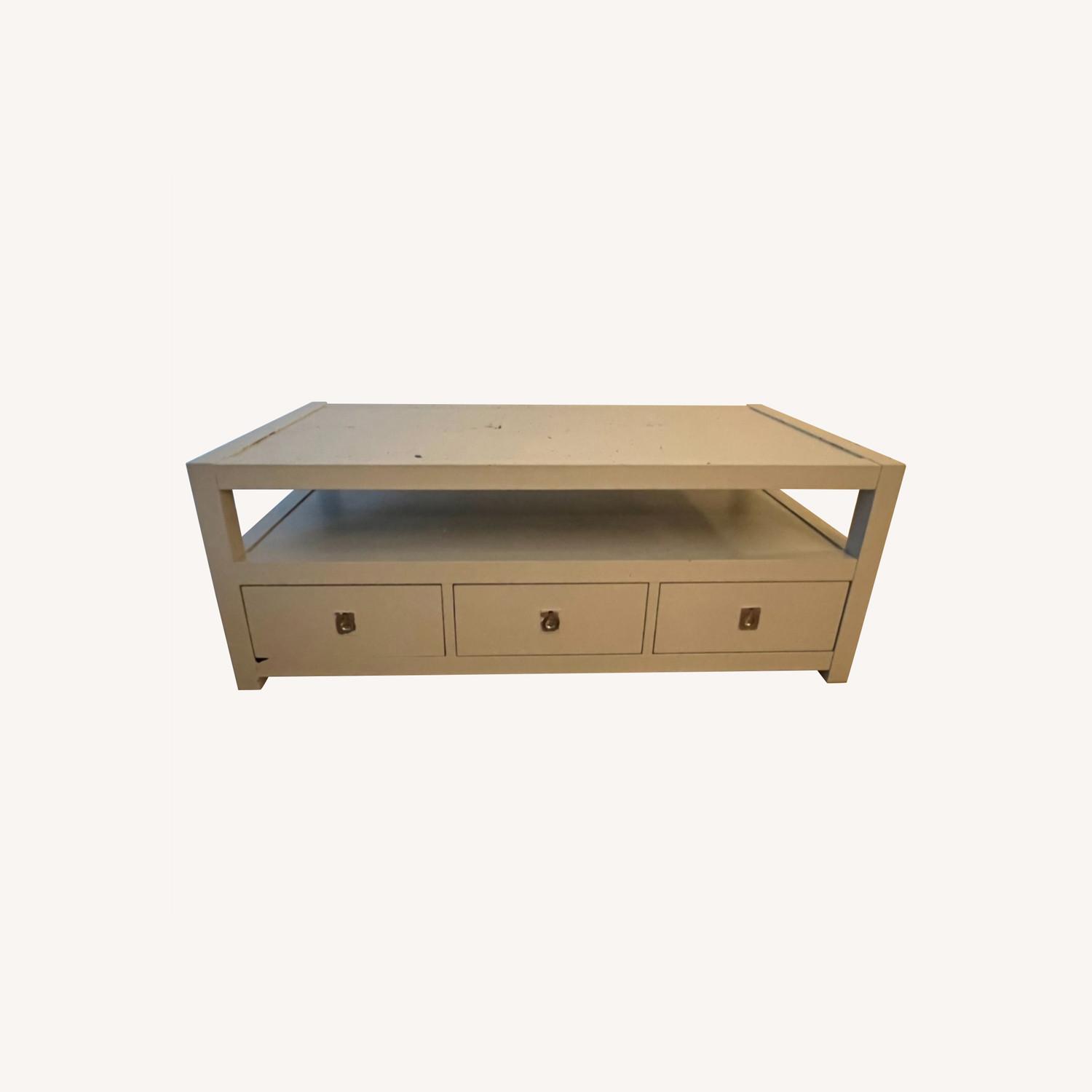 Beautiful Coffee Table - AptDeco