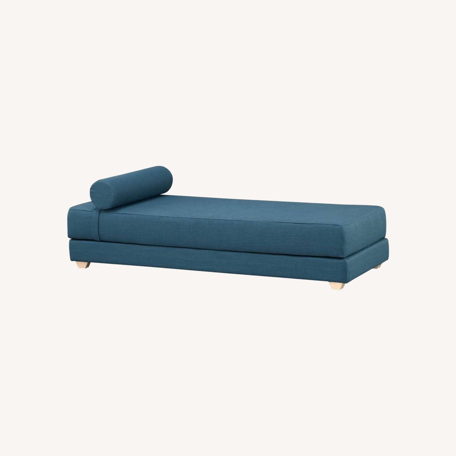 CB2 LUBI TURQUOISE Sleeper Daybed - AptDeco